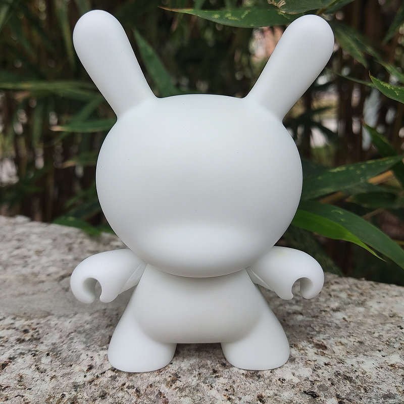 A must-buy for 25 years! dunny vinyl white mold graffiti hand-painted ...