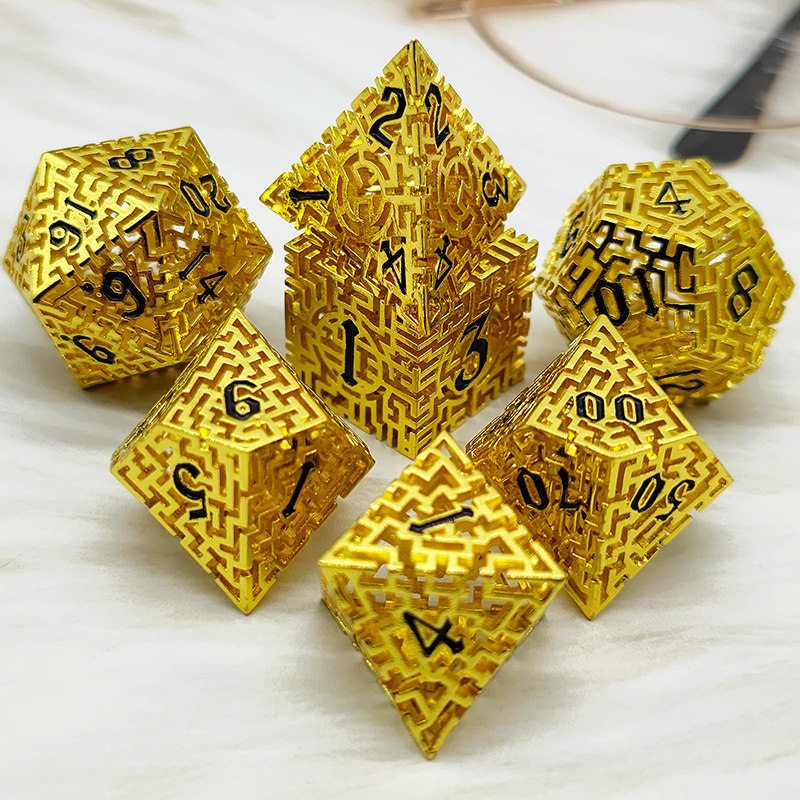 Купить Металл полый игра в кости 7 установите Полимористый DND -бег ...