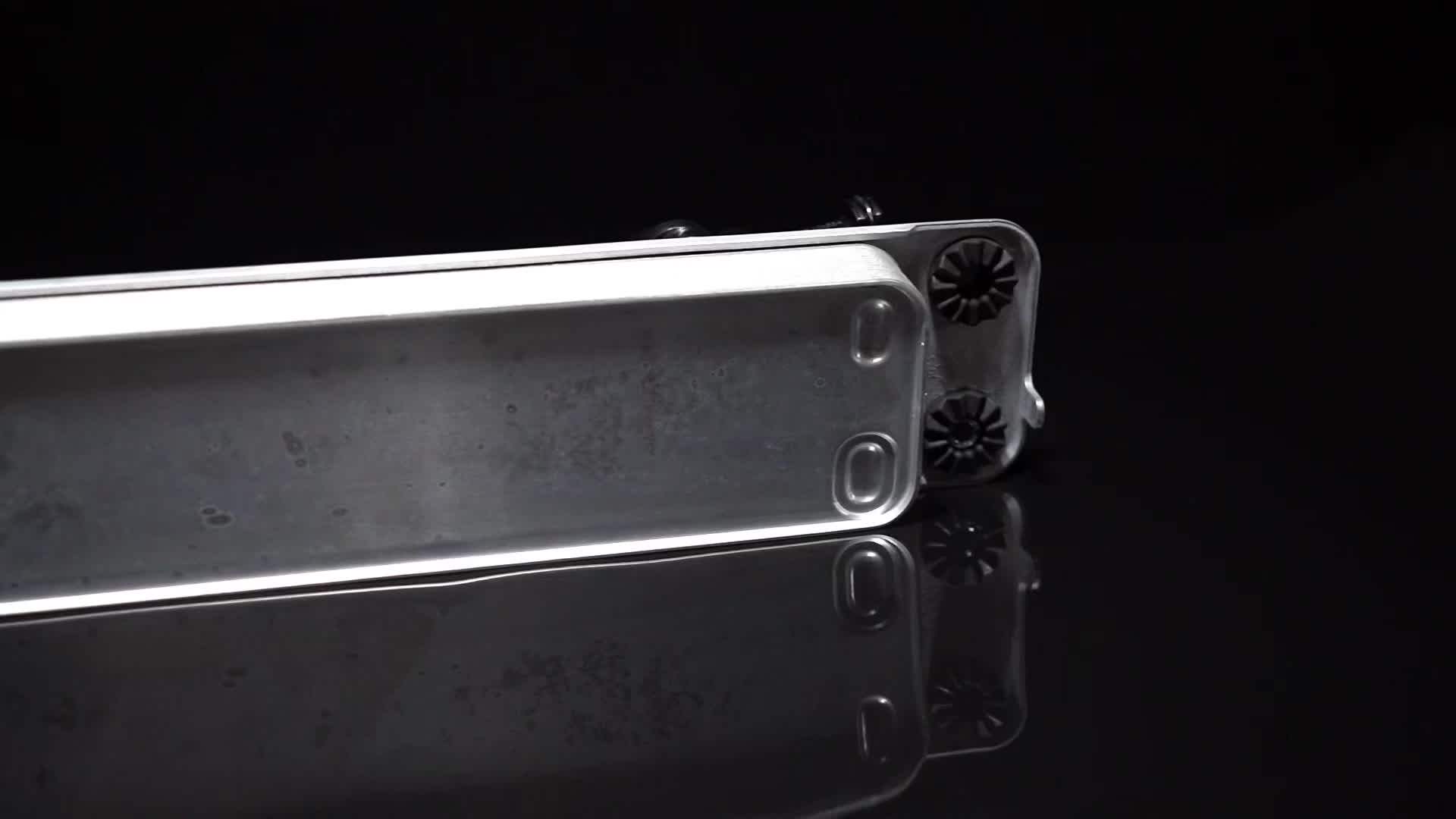 좋은 수량 자동차 부품 냉각 시스템 오일 쿨러 17217638580 17217601951 Bmw N52 N63 F10 F07 ...