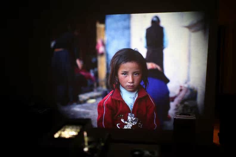 Купить Диапроектор 135 разворота фильм слайд проектор объектив шток ...