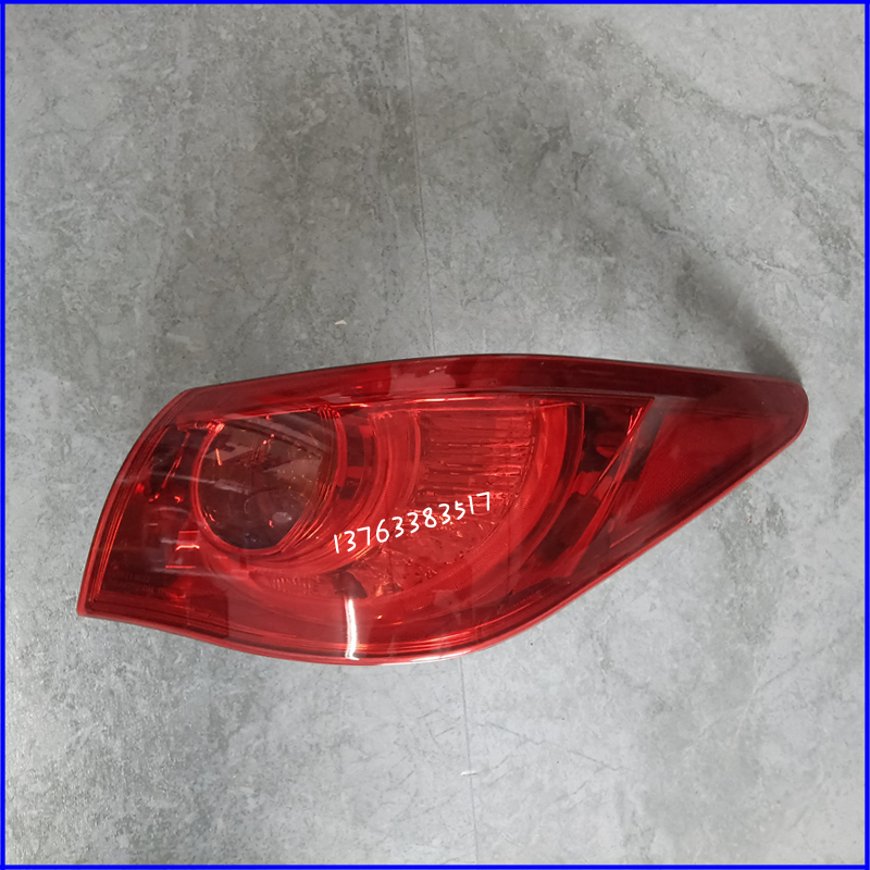 英菲尼迪Q50后尾灯14~22款适用Q50L汽车配件 防撞右后尾灯倒车灯