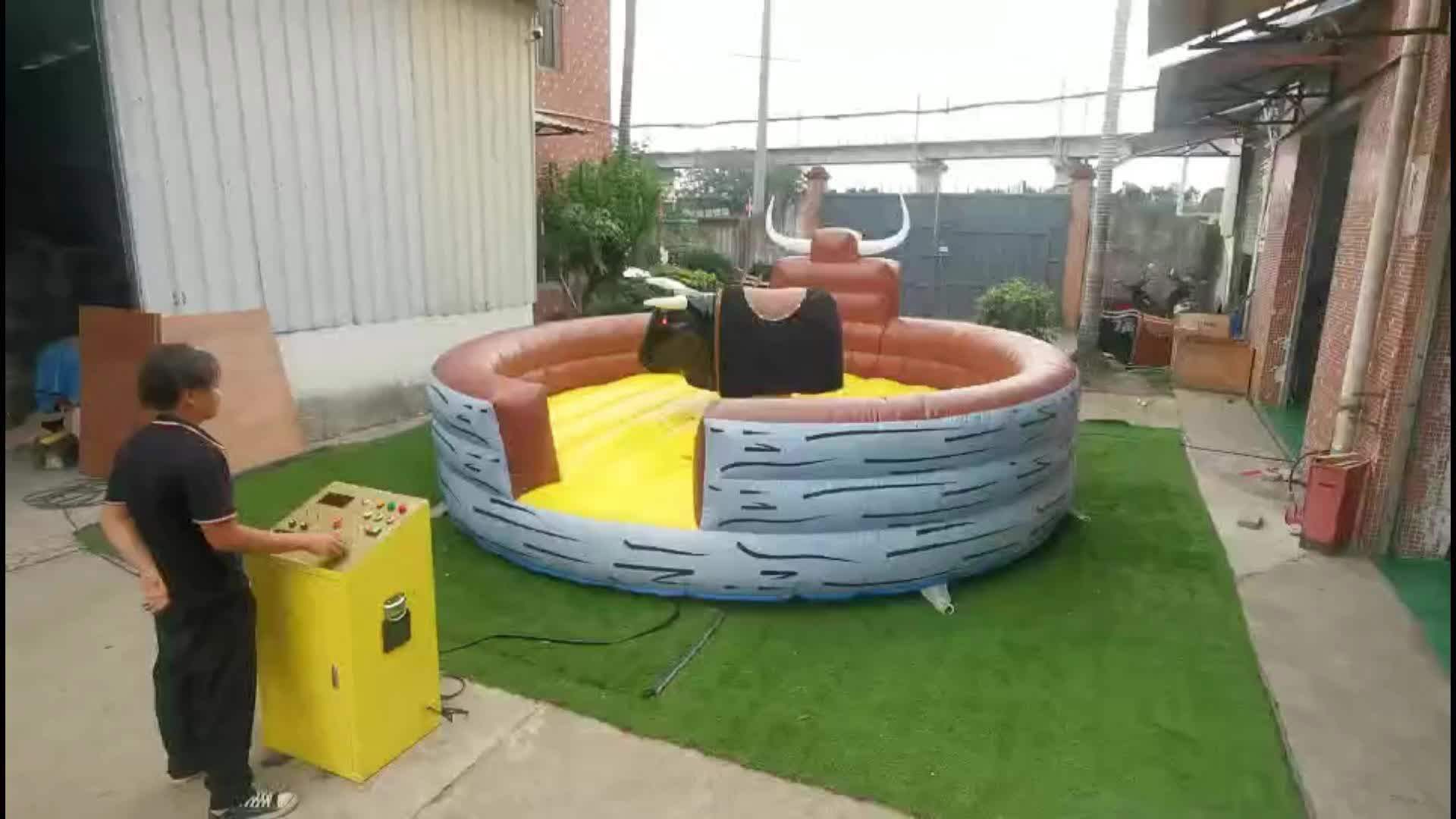 Commercial Adults Games Mechanical Rodeo Bull Riding Machine Controls ...