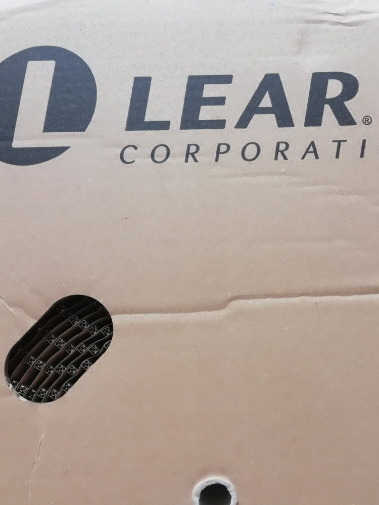 LEAR李尔汽车连接器26807.201.184 塑壳护套端子26807201184