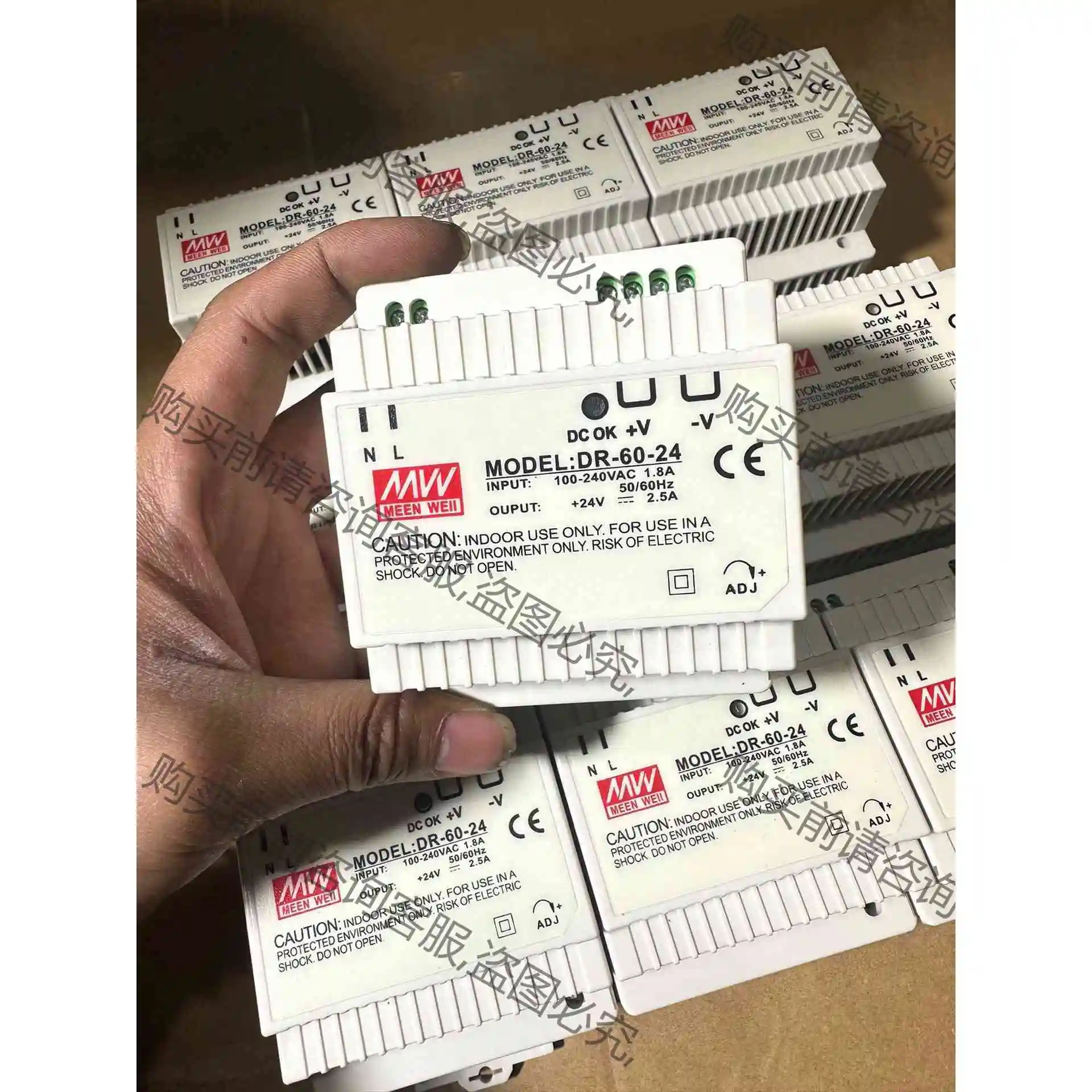 明纬DDR-60G-24：4:1宽输入铁路ITE安规电源，如何成为工业应用的新宠？-电源转换器-淘宝百科网