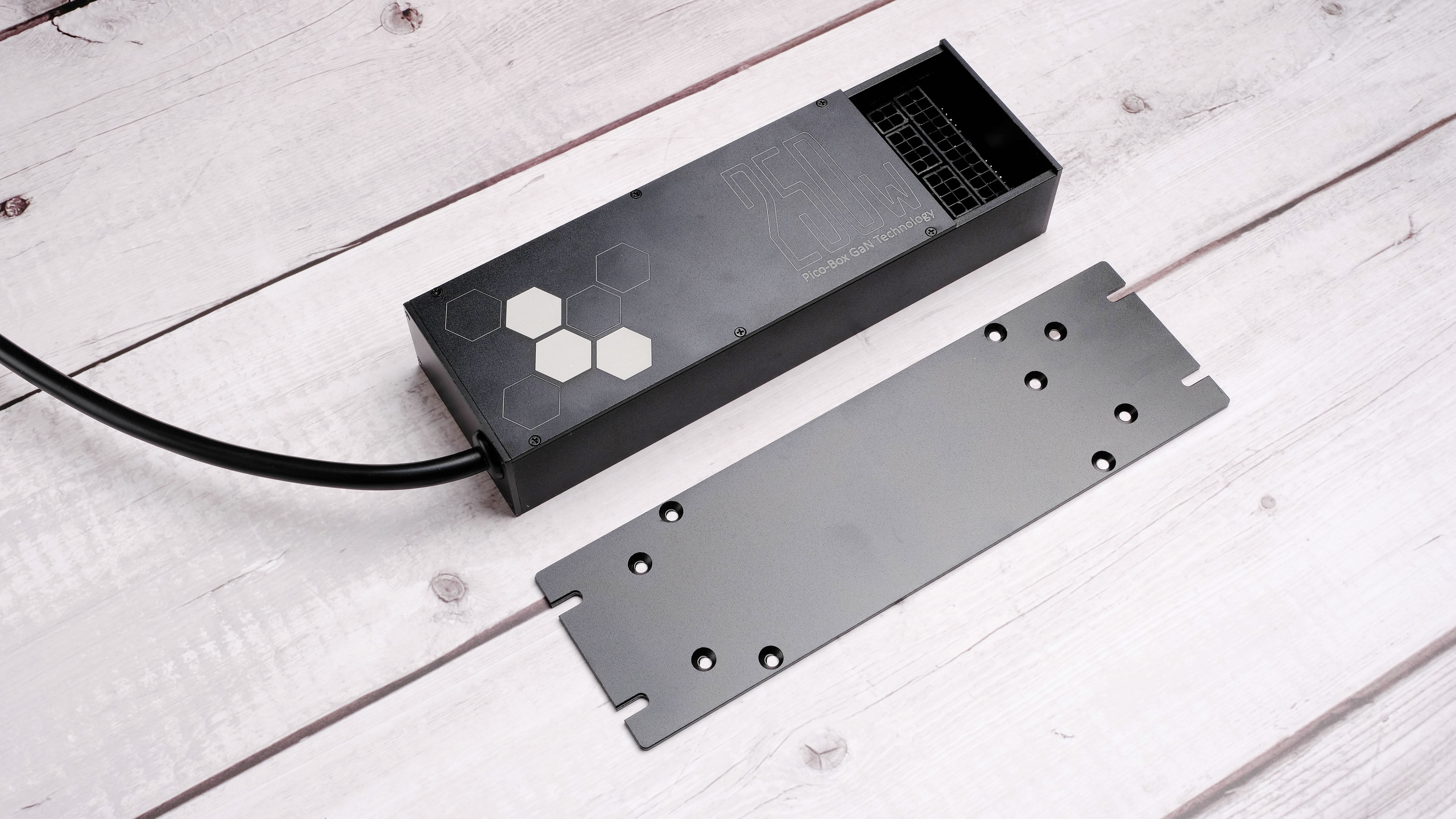 PICO-BOX 超薄 AIO 250W GaN ATX 電源 氮化鎵DC-ATX 機器人