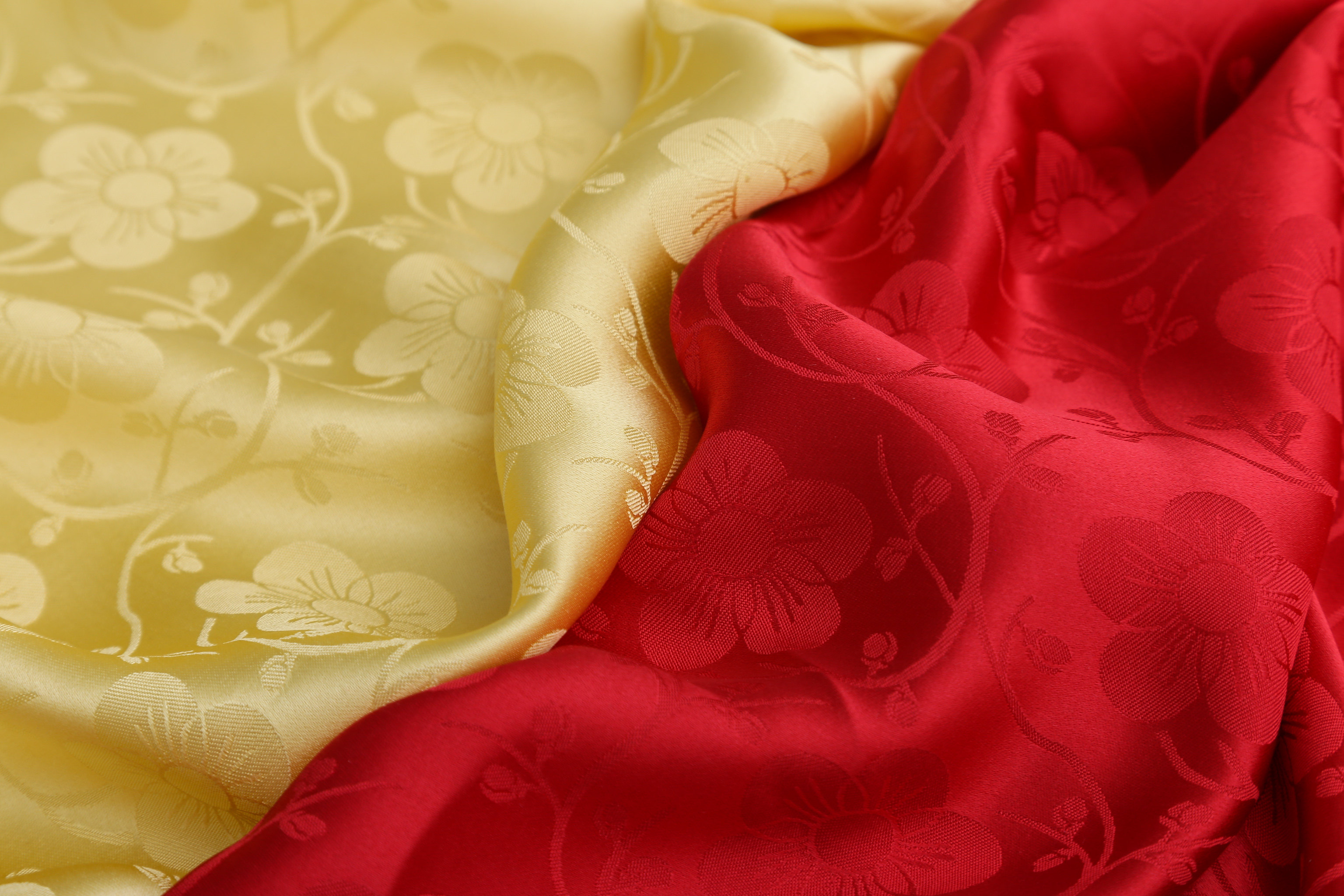 Palace silk wrapped plum blossom jacquard yellow and red han dynasty ...