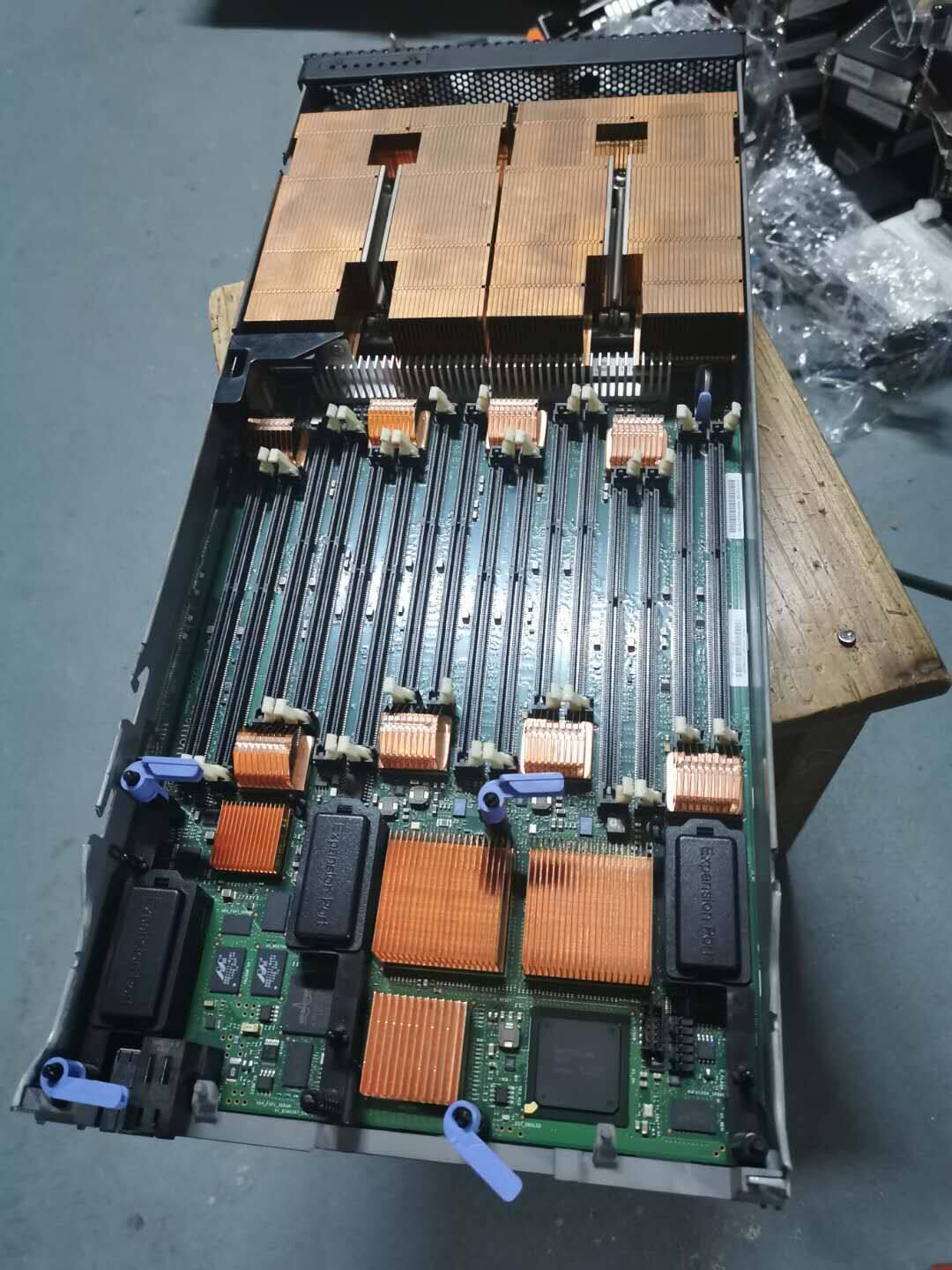 IBM P260 7895-23X 4.0主板 74Y4236 00E4832 74Y3746 带VPD CPU