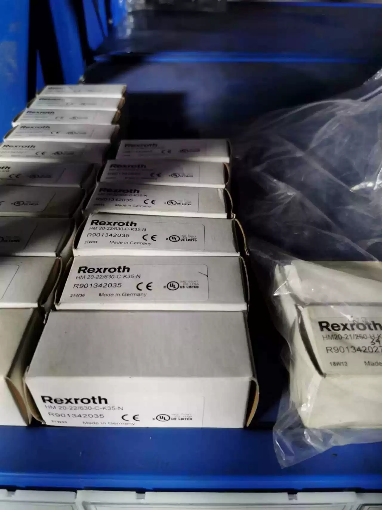 力士乐0811405547 HM18-1X/350-V-S/V0/0议价出售