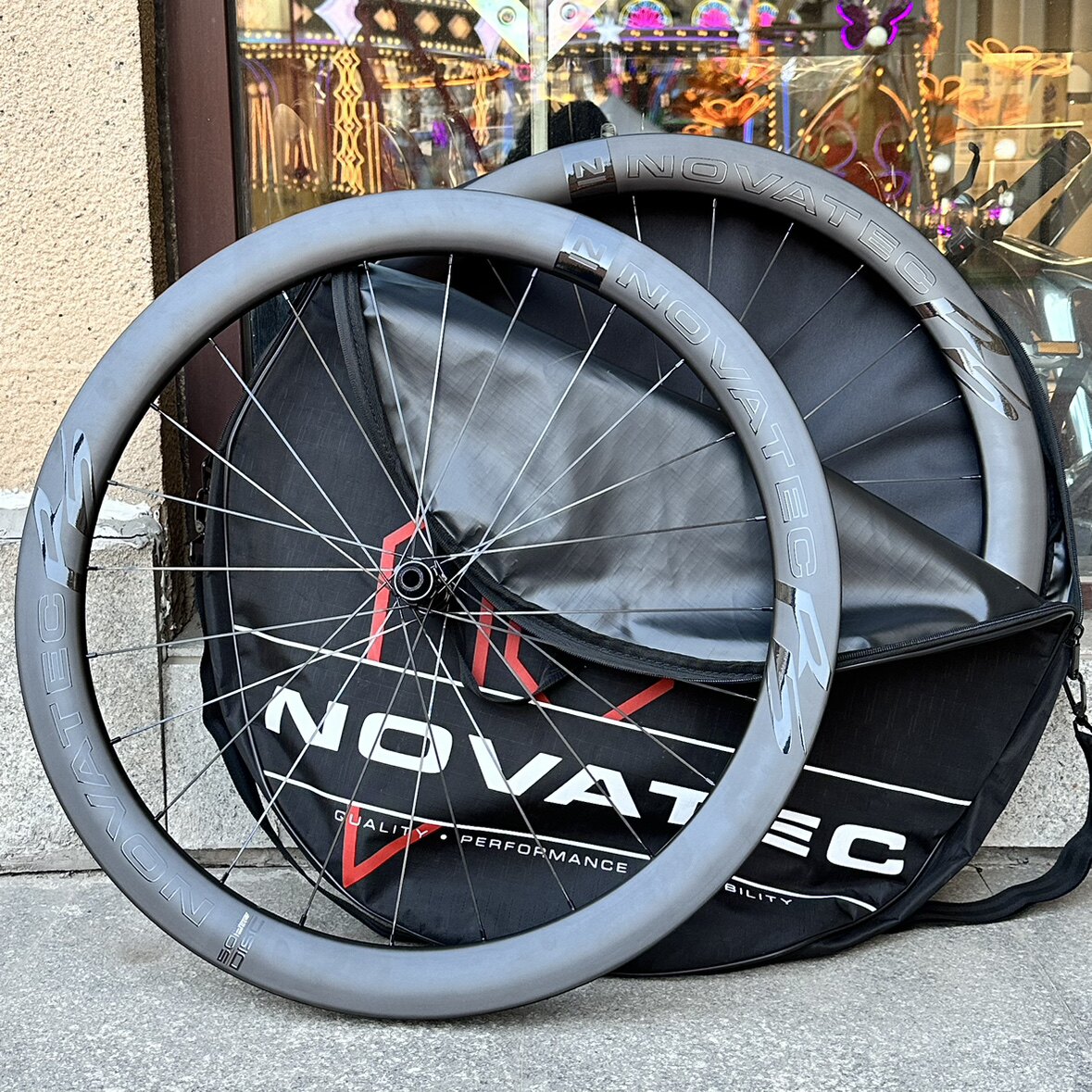 [大邱嚴選]諾飛客NOVATEC R5 Pro+車隊標配競賽輪組公路車碳纖維