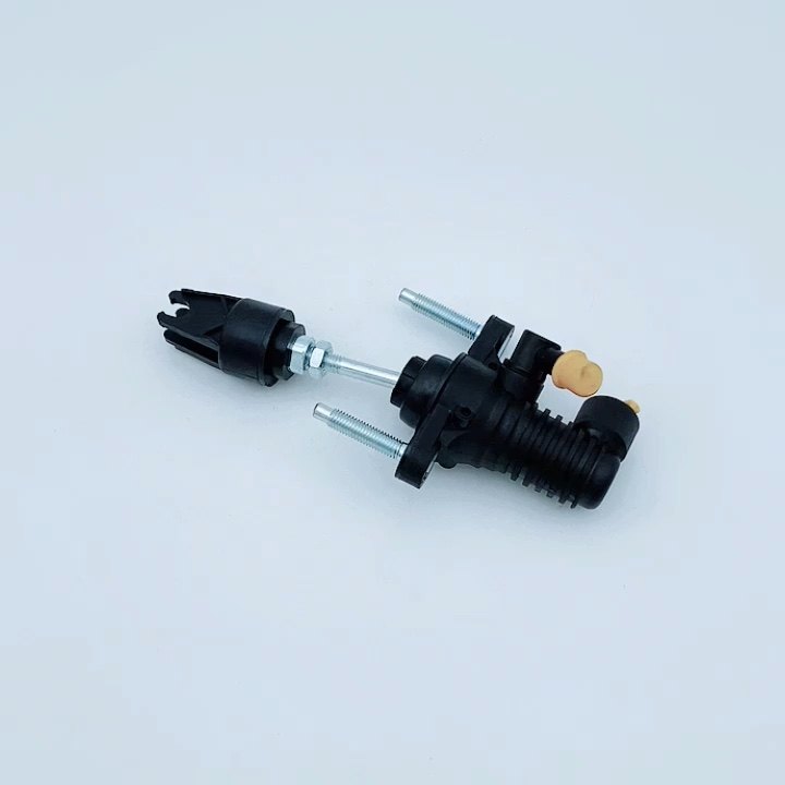 Clutch Master Cylinder 31420-12030 31420-0k012 31420-0k013 31420-02070 ...