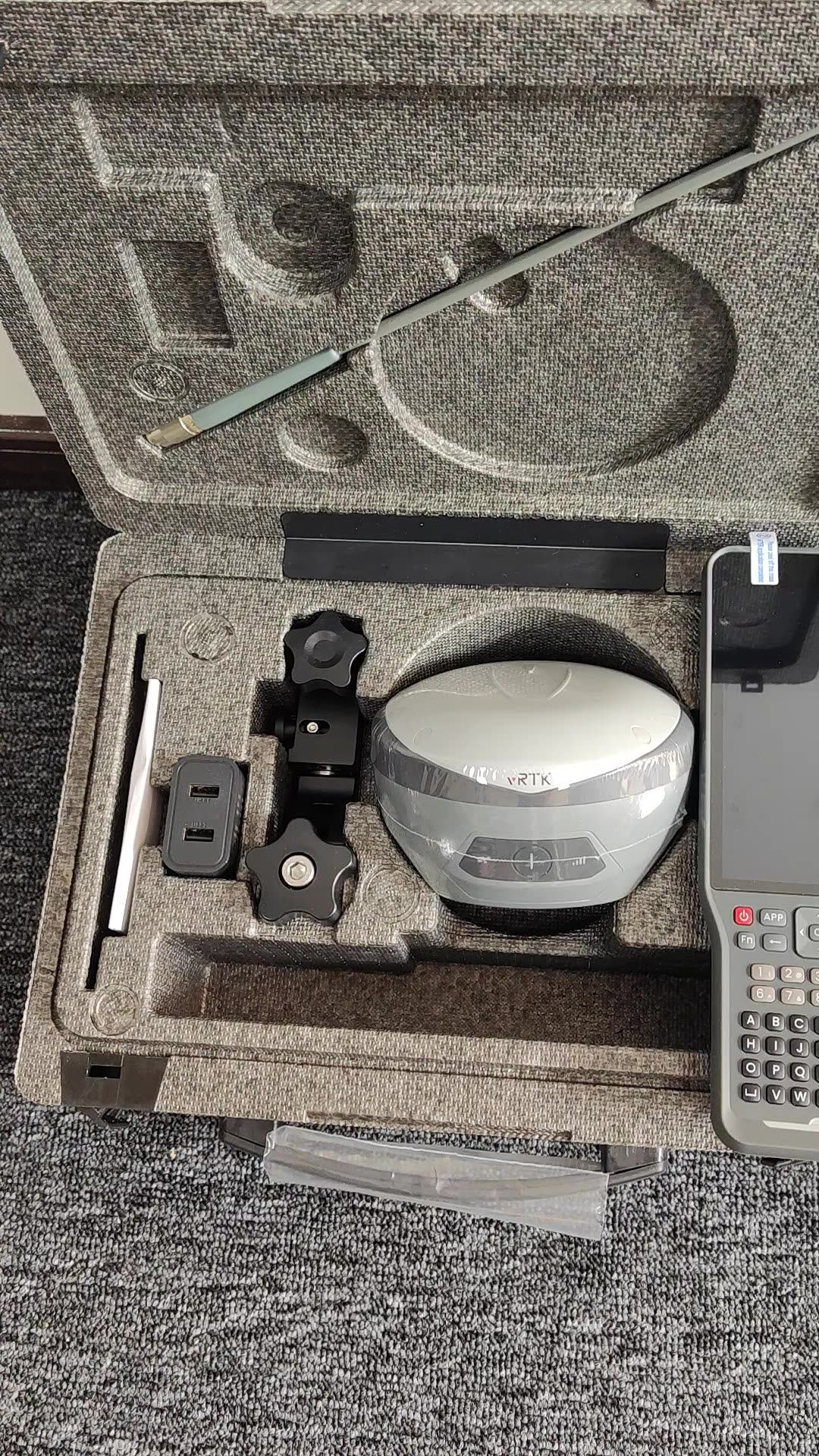 High Precision Dual Cameras Visual Surveying Hi Target Gnss Gps ...