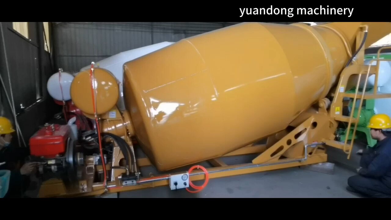 3cbm Yard Concrete Mixing Tank Cement Mixer Truck Flat Mouth Spinning ...