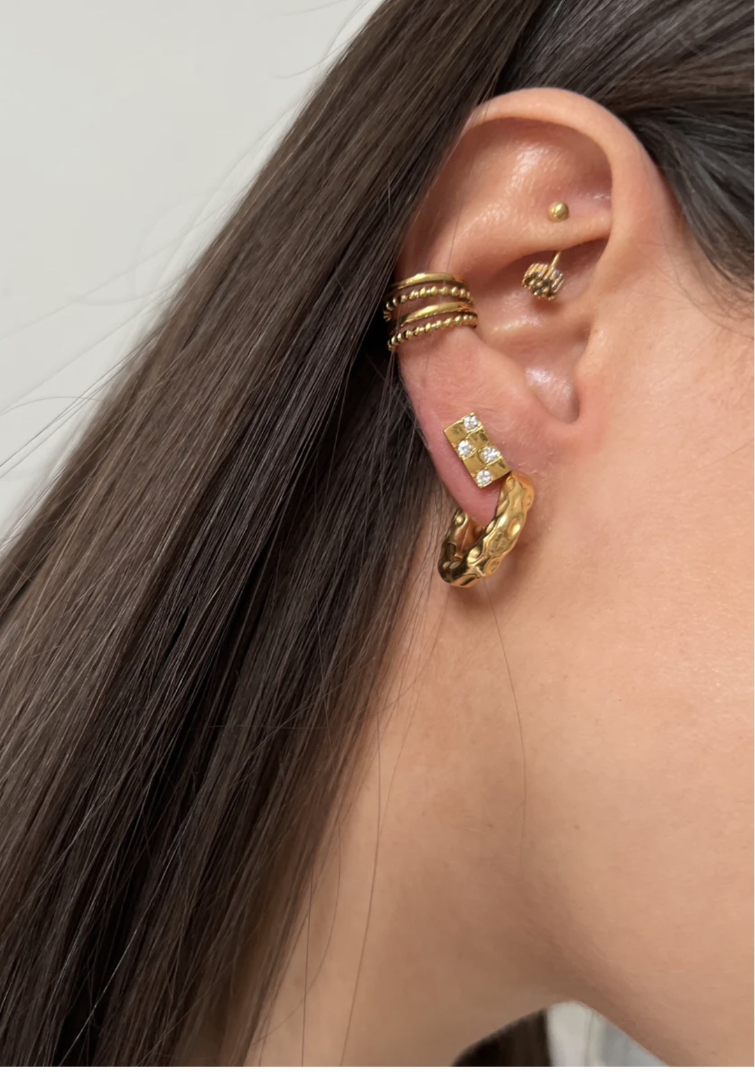 欧美时尚不锈钢材质的18k潮酷凹凸不规则耳扣气质ins风冷淡风耳环-阿里巴巴