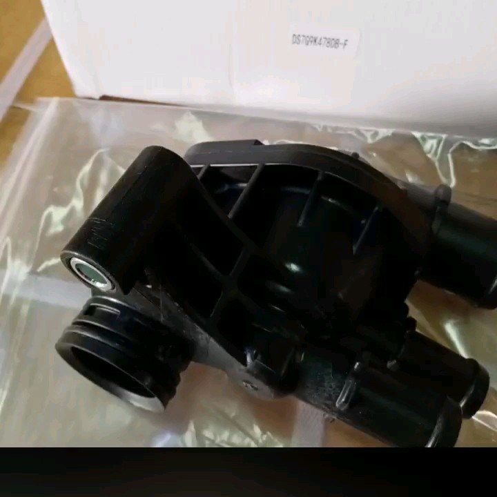 Cm5g9k478ga W584a Thermostat Housing (flange) For Ford Fiesta 678378-41 ...