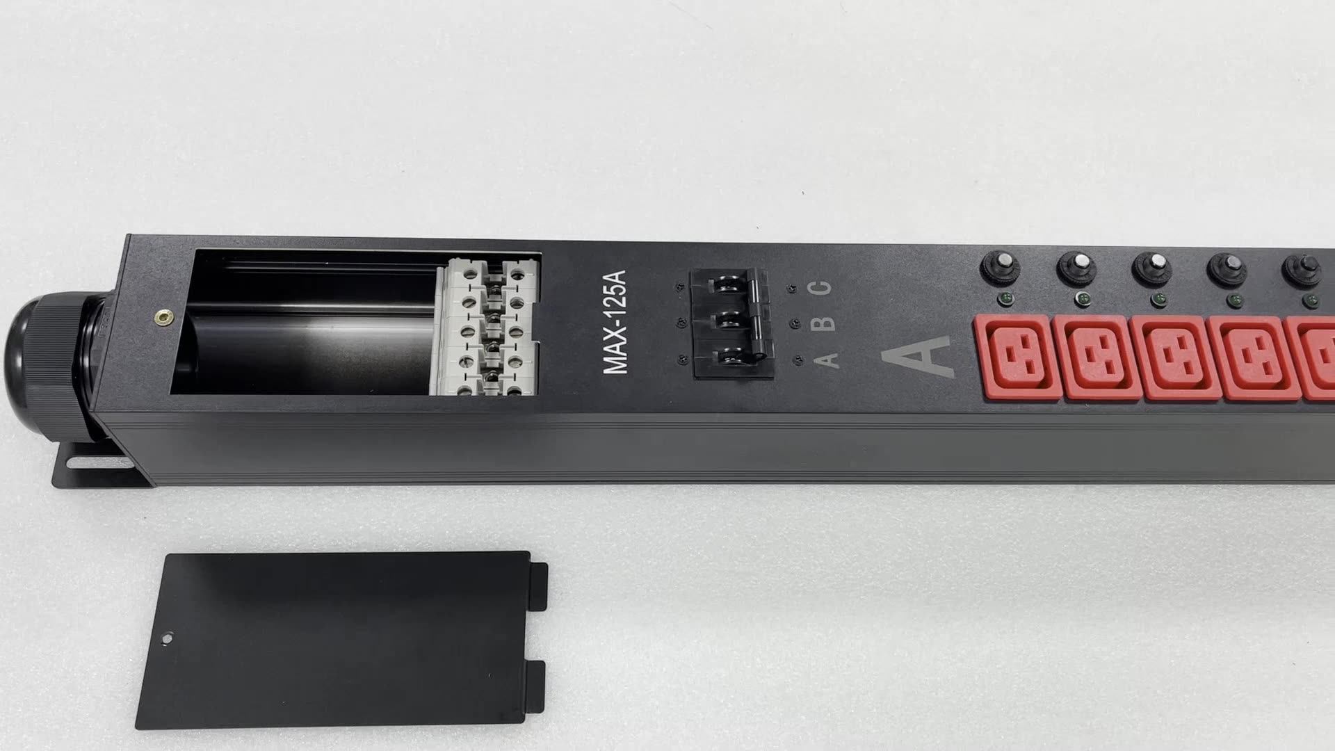 百能定制矿场125A三相电PDU插座 大功率排插24位C19带过载保护器-阿里巴巴