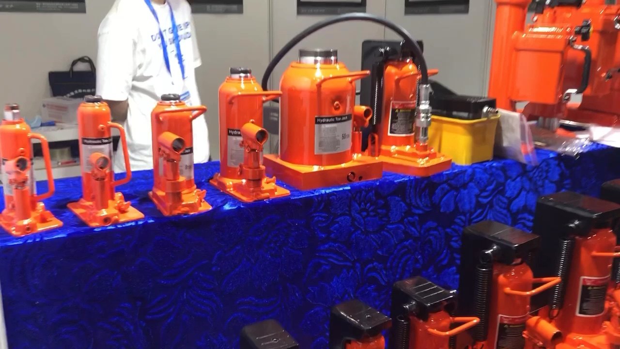 High Quality Lifting Tool Hydraulic Bottle Jack Claw Jack 30 Ton ...