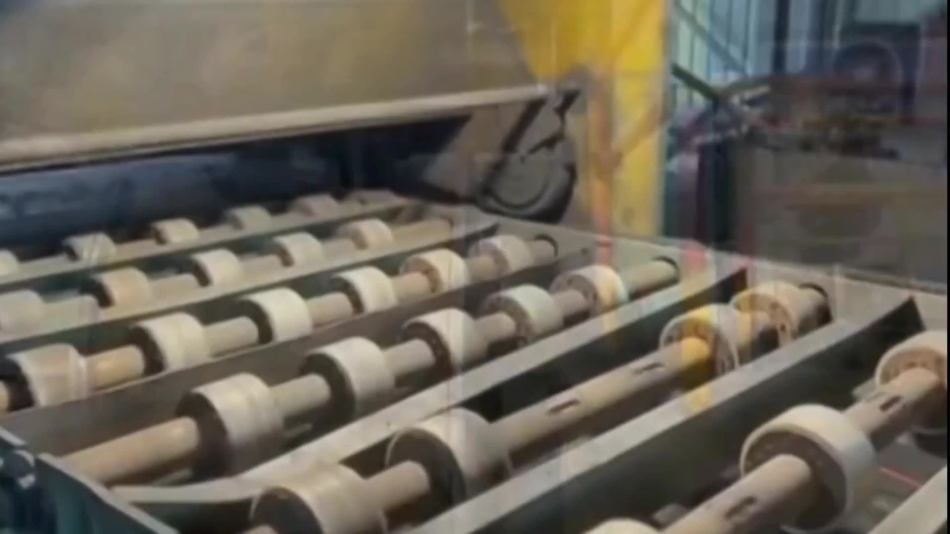 Mild Iron Checkered Metal Chequered Slit Strip Ss400 S235jr S355jr Q345 ...