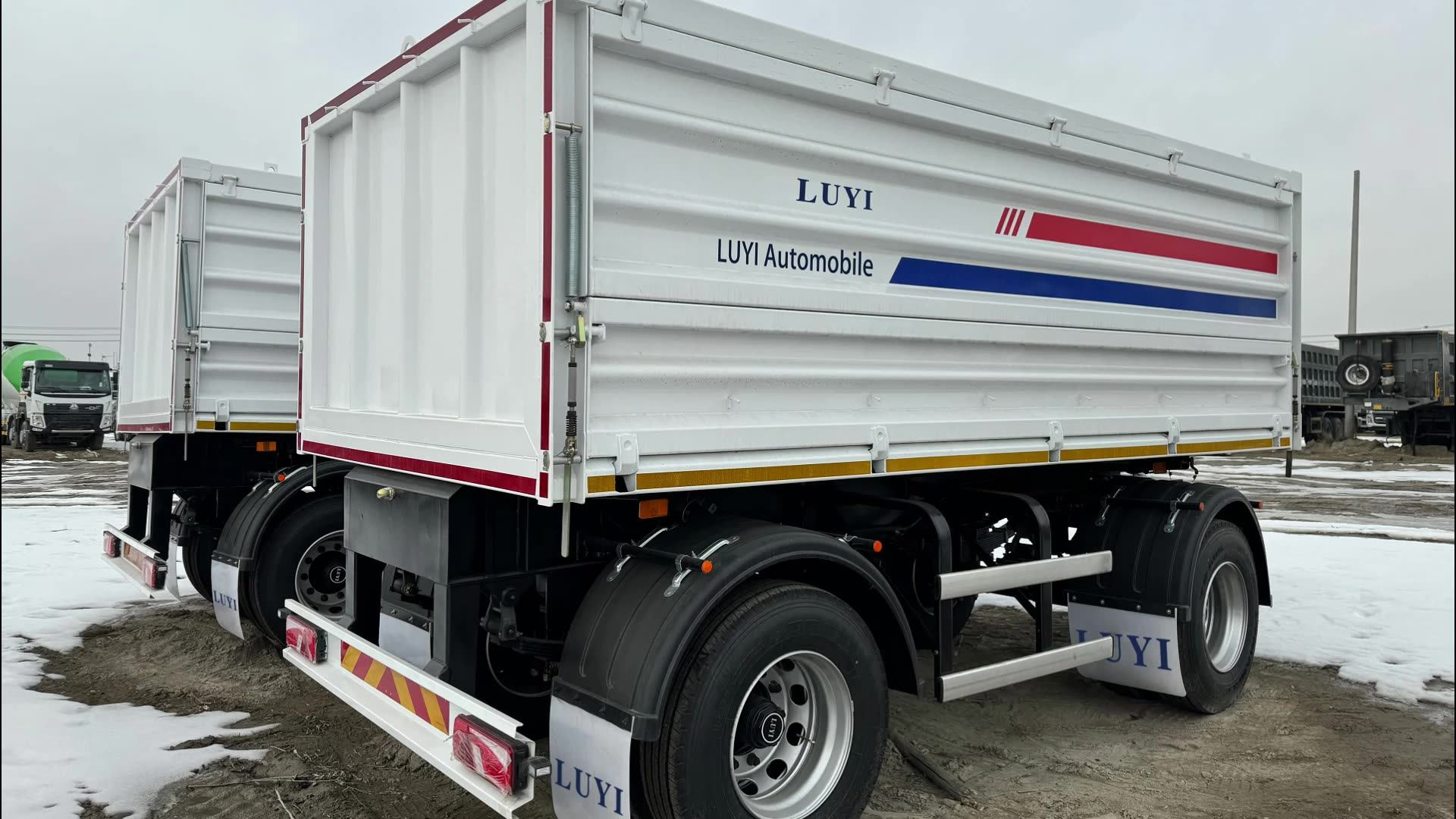Multi Purpose Transport Bulk Cargo Truck Trailer Side Tipper Trailer ...