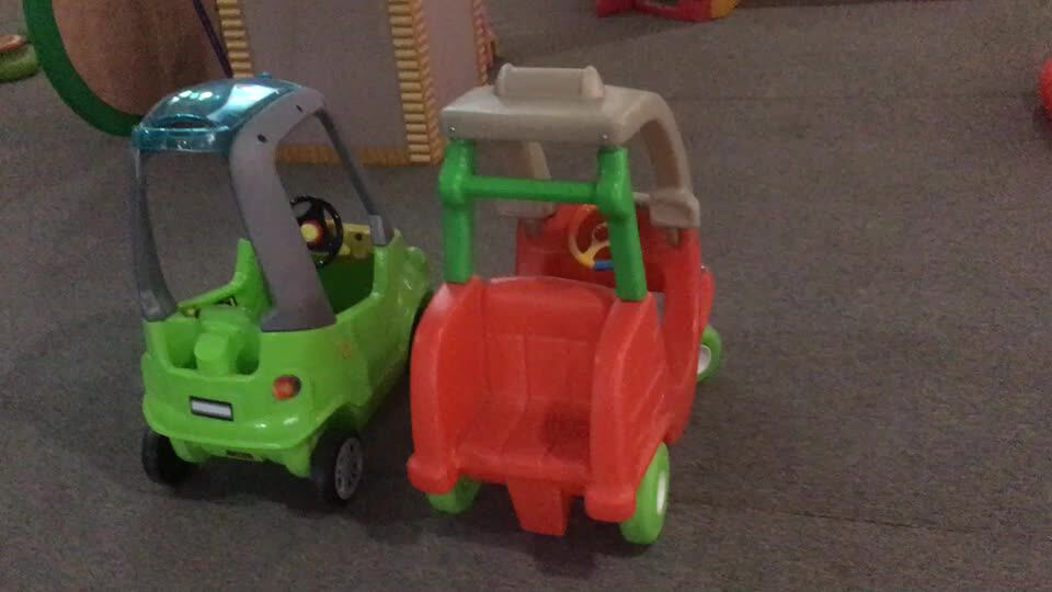 Luxury Kids Toy Car Plastic Baby Cars Child Ride On Car - Buy Child ...