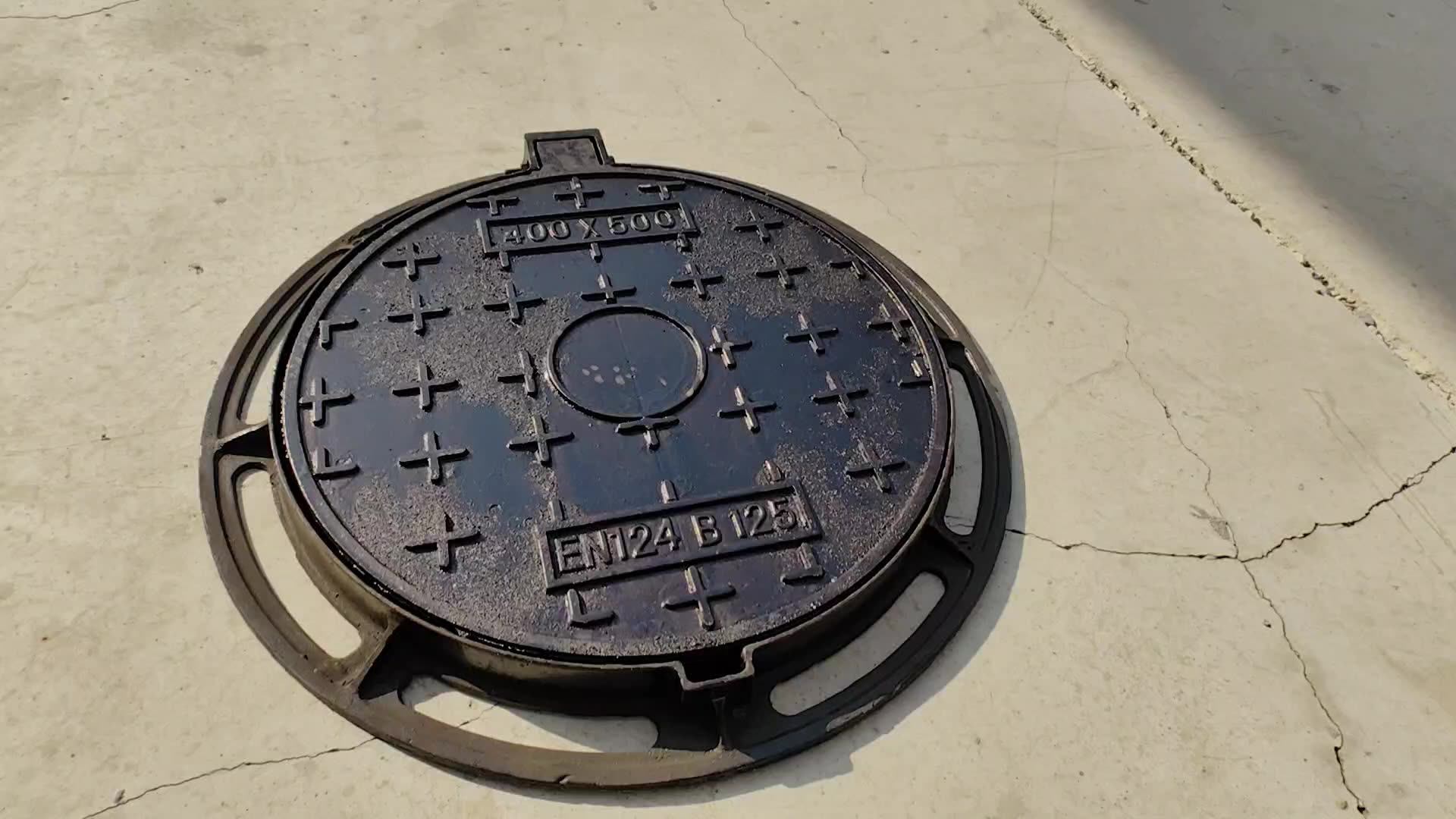 Ductile Iron Square Manhole Covers Square Round Municipal Sewer ...