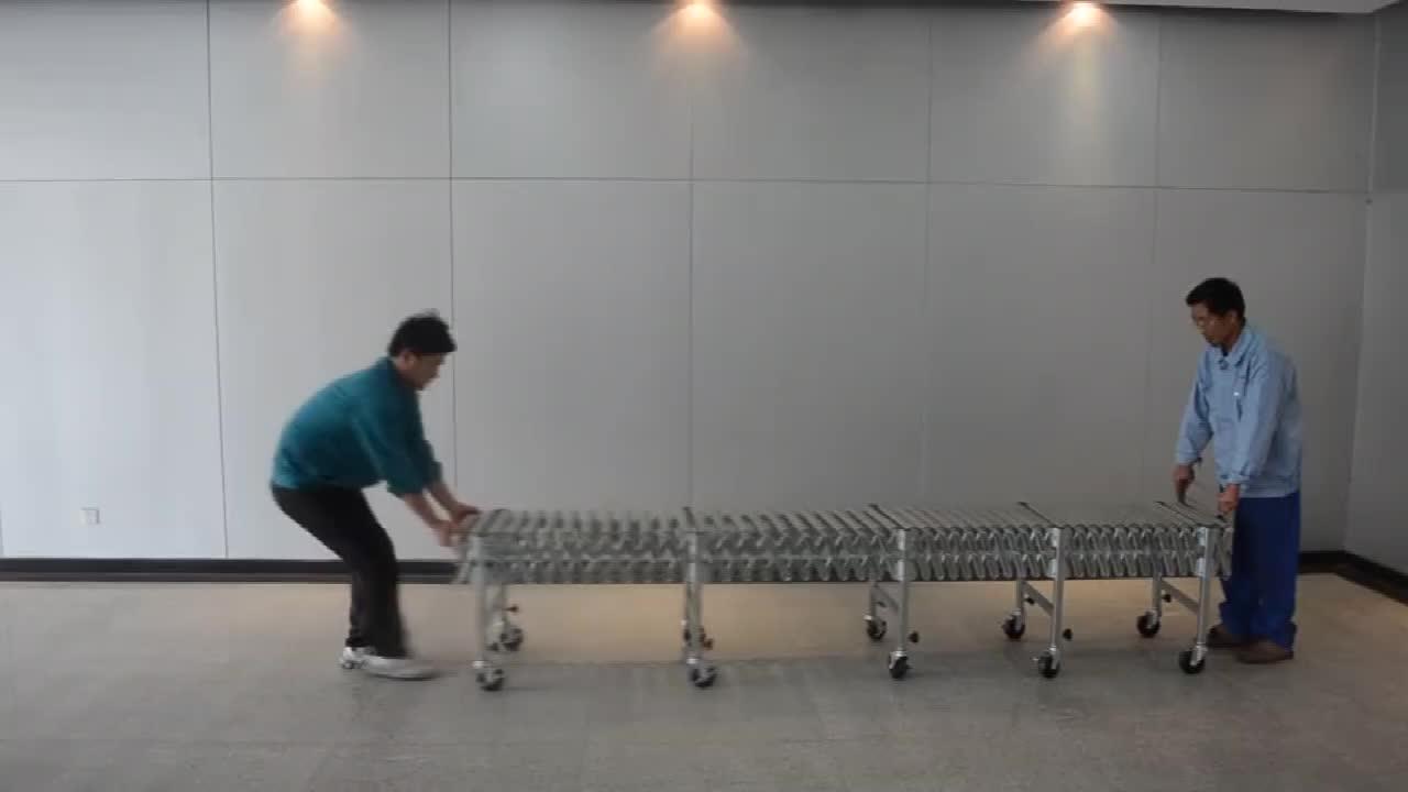 Gravity Expandable Flexible Steel Roller Table Conveyor Machine - Buy ...