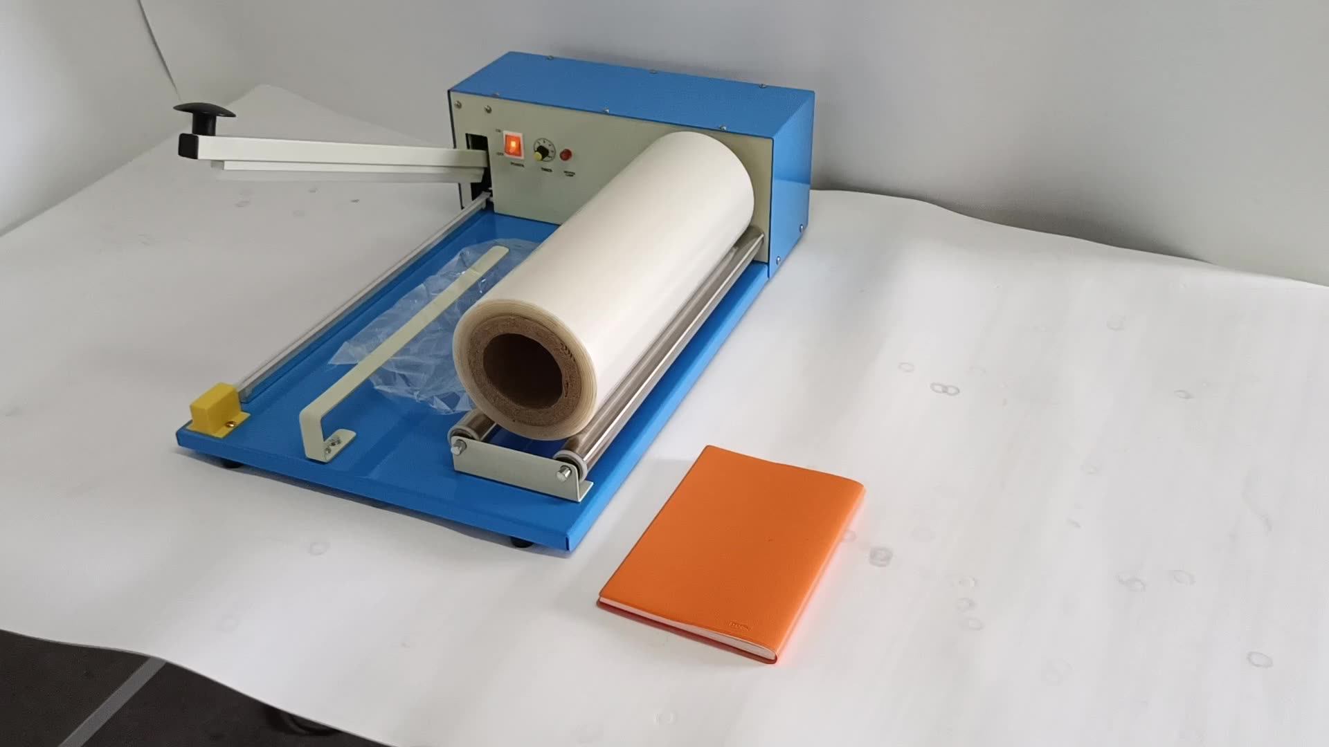 Mini Heat Shrink Wrapping Machine - Buy Mini Heat Shrink Wrapping ...