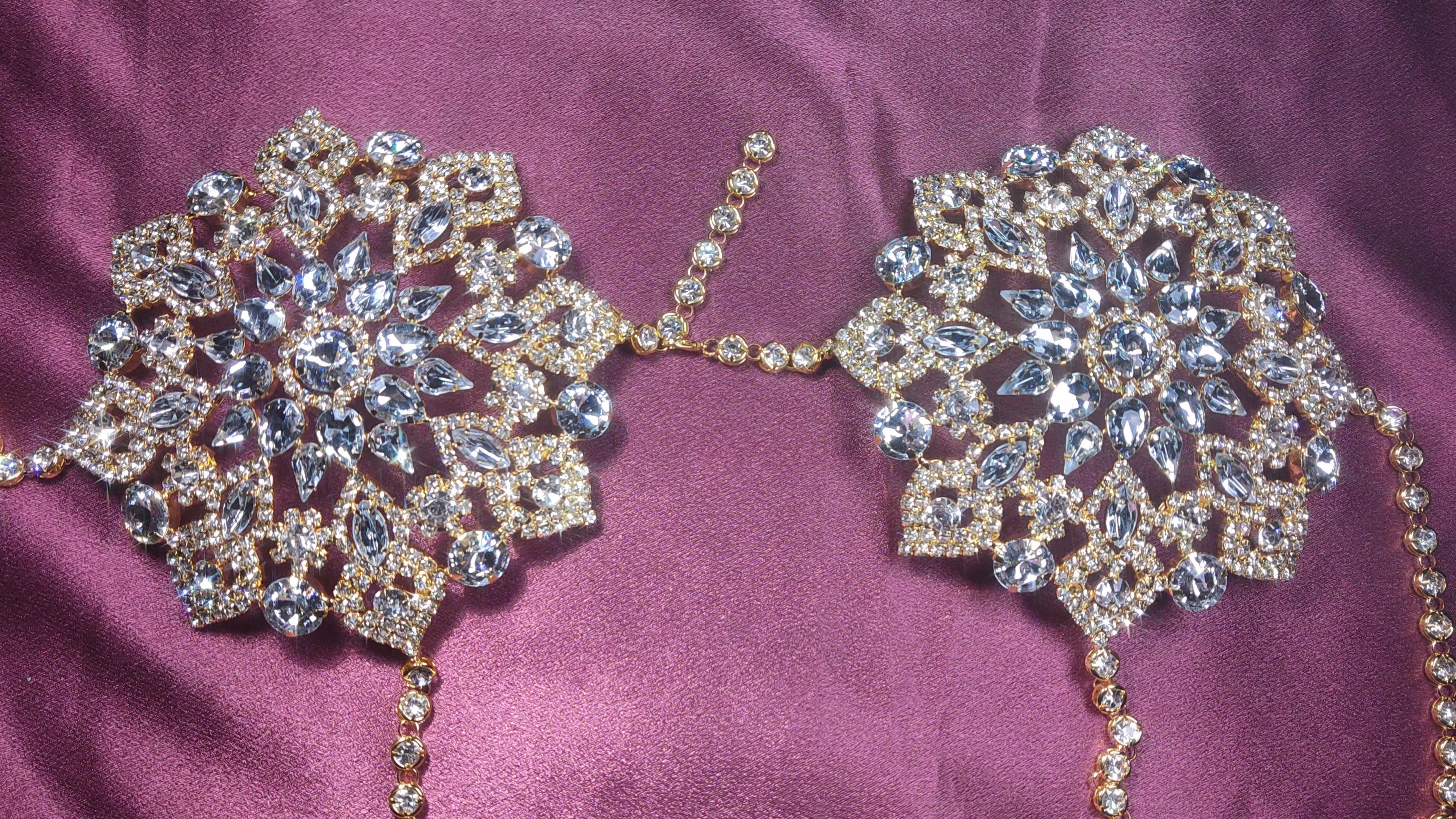 Sexy Bras Big Diamonds Shiny Rhinestones Luxury Women's Body Jewelry ...