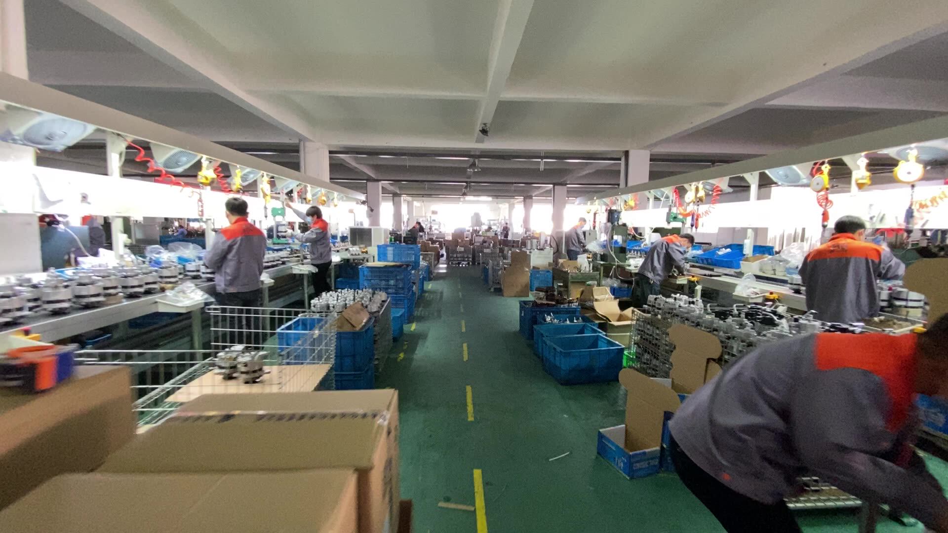 0124555001 0124555002 0124555004 0124555022 0124555032 0124555065 ...