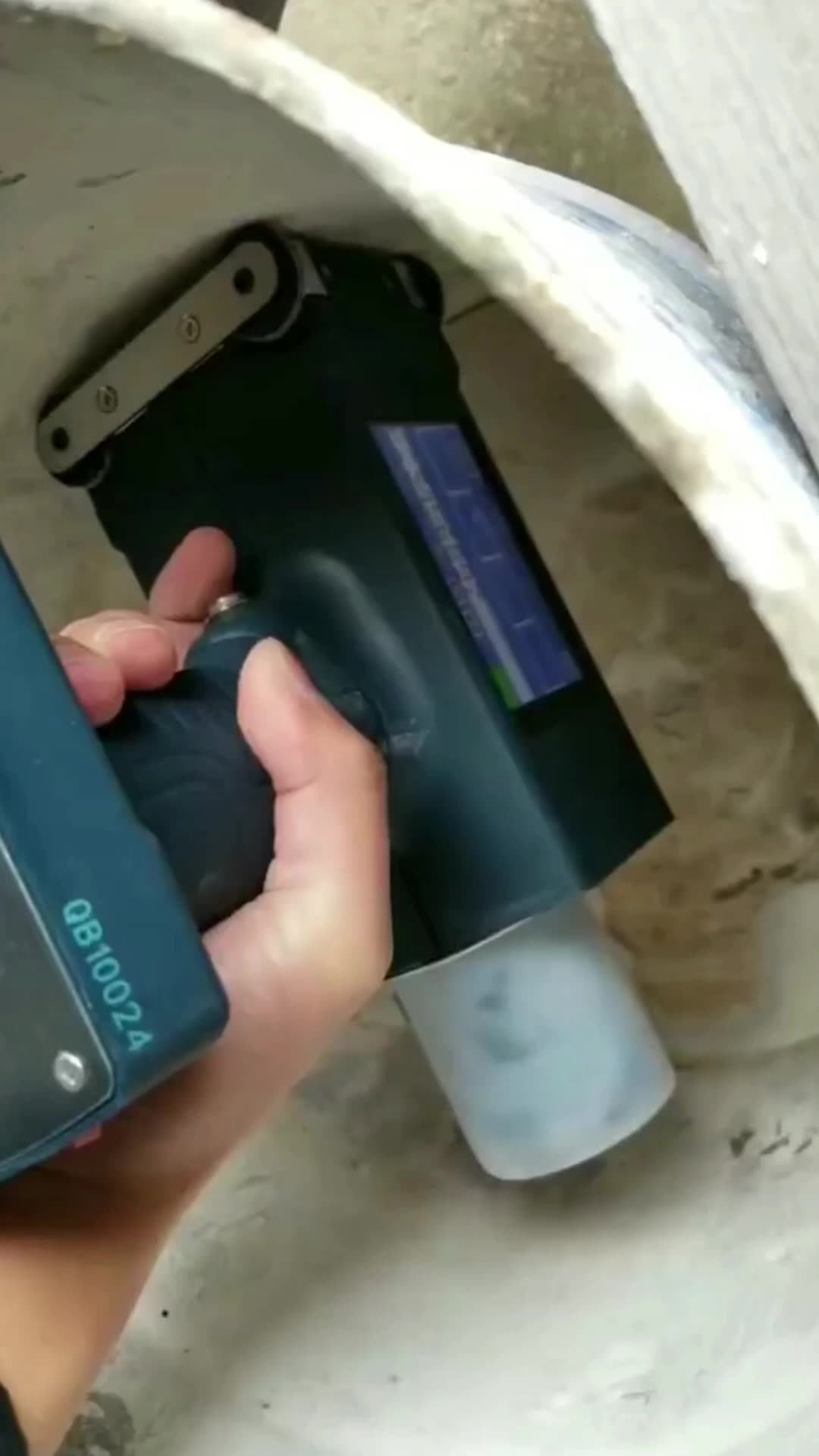 Good Large Character Printer Printing Big Character Information Fro ...