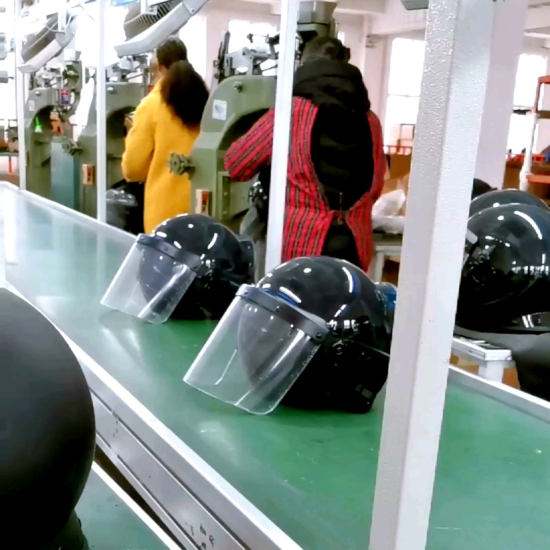 Police Equipment Riot Control Kit Anti Riot Suit Chest Protector - Buy ...