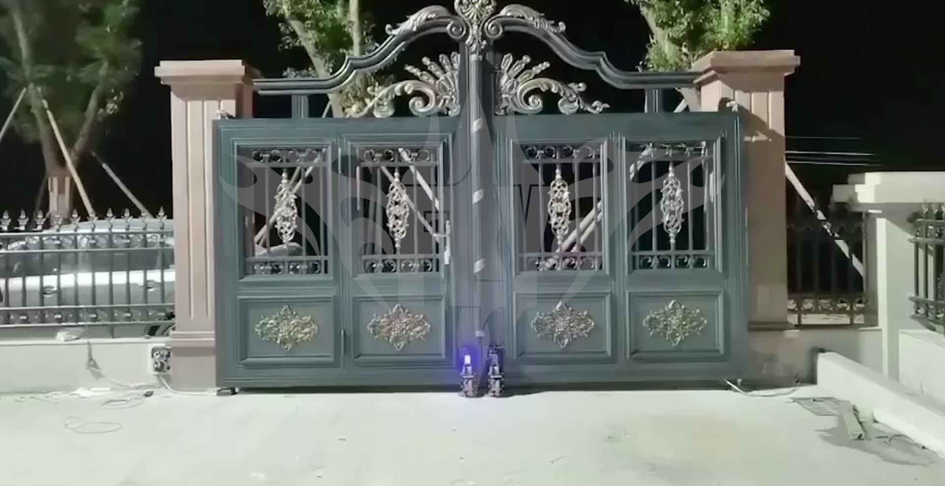 Customized Paint Colors Main Gate For Villa House Sliding Driveway Gate ...