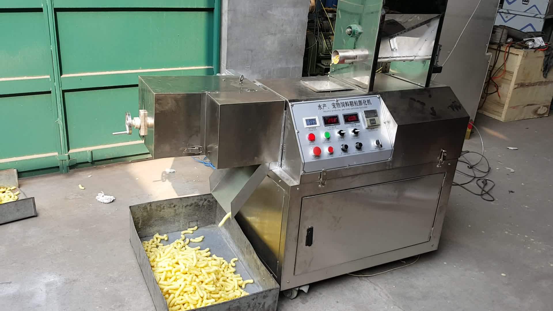 China Manufacture Factory Price Small Corn Chips Extruder Machine - Buy ...