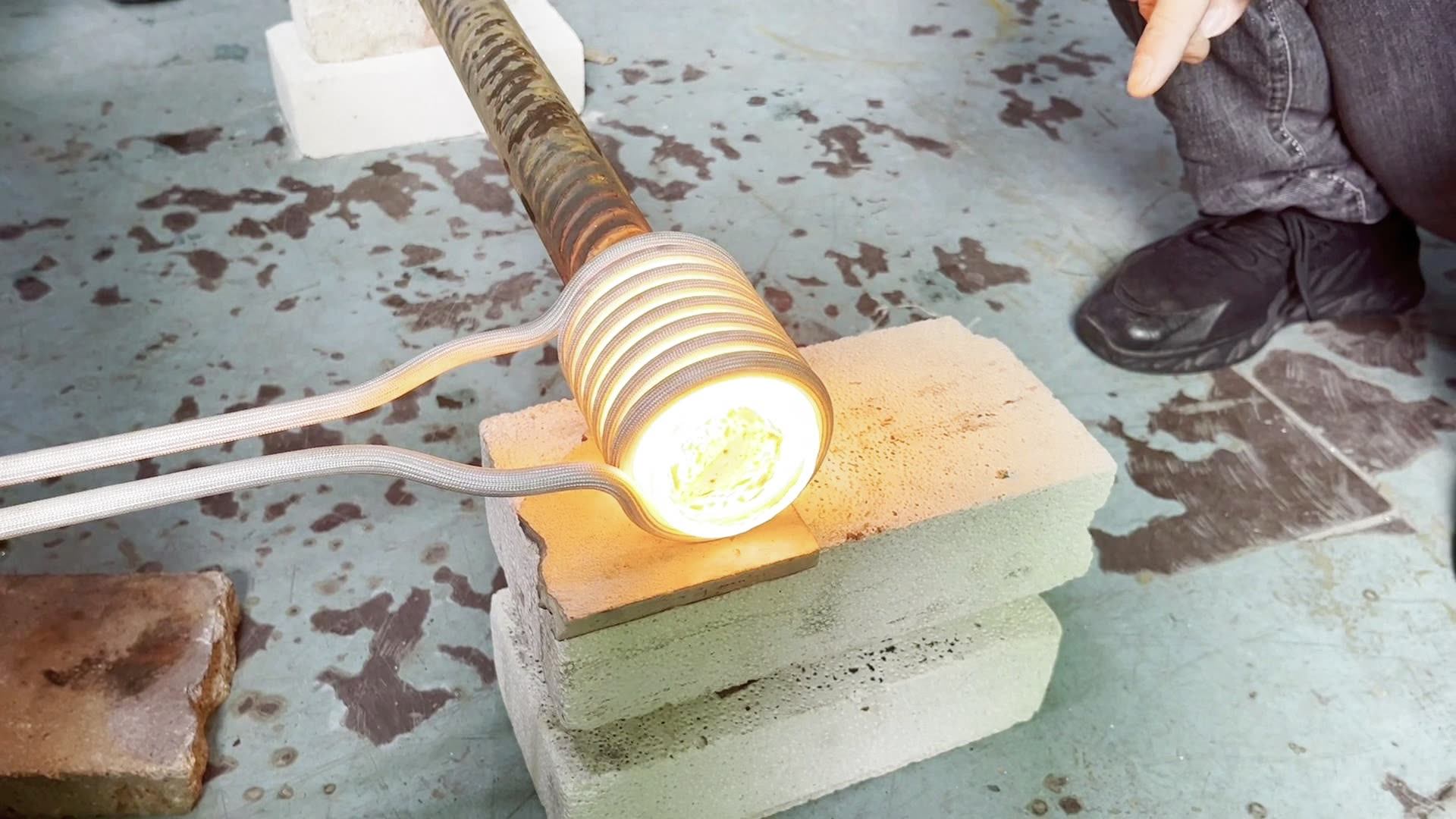 High Efficiency 30kw Induction Metal Heater Bolt Induction Heating ...