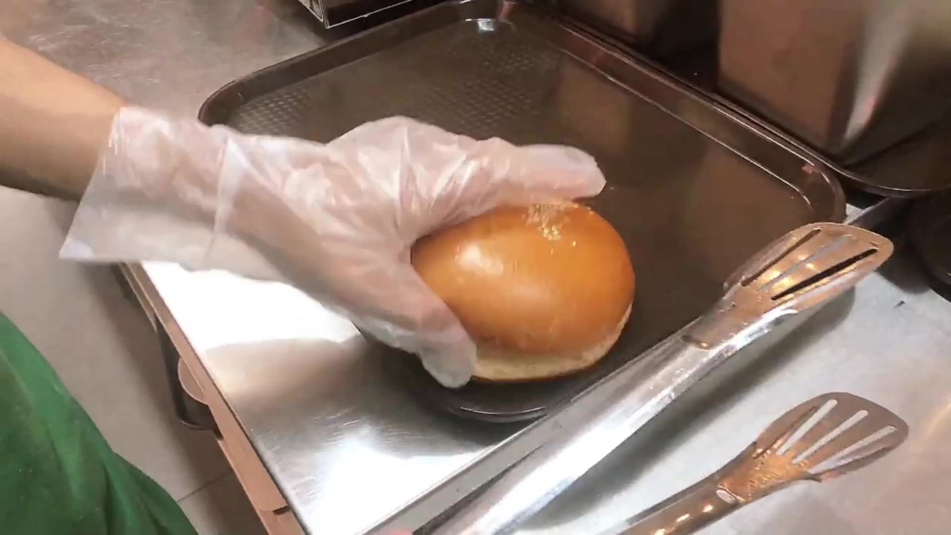 Korean Street Food - UFO Burger Maker Machine by Chuangyu