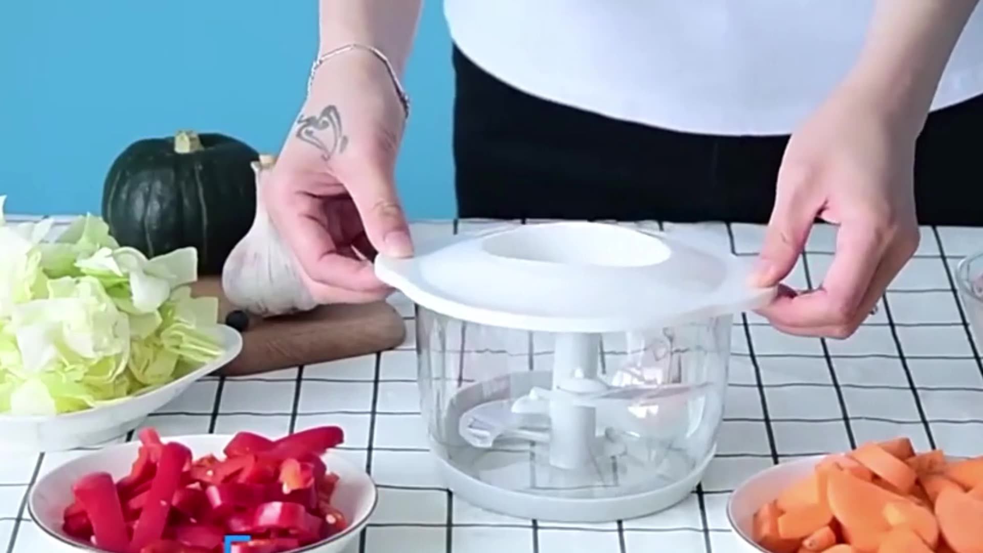 Multifunctional Kitchen Tools Portable Manual Fruit Vegetable Chopper ...