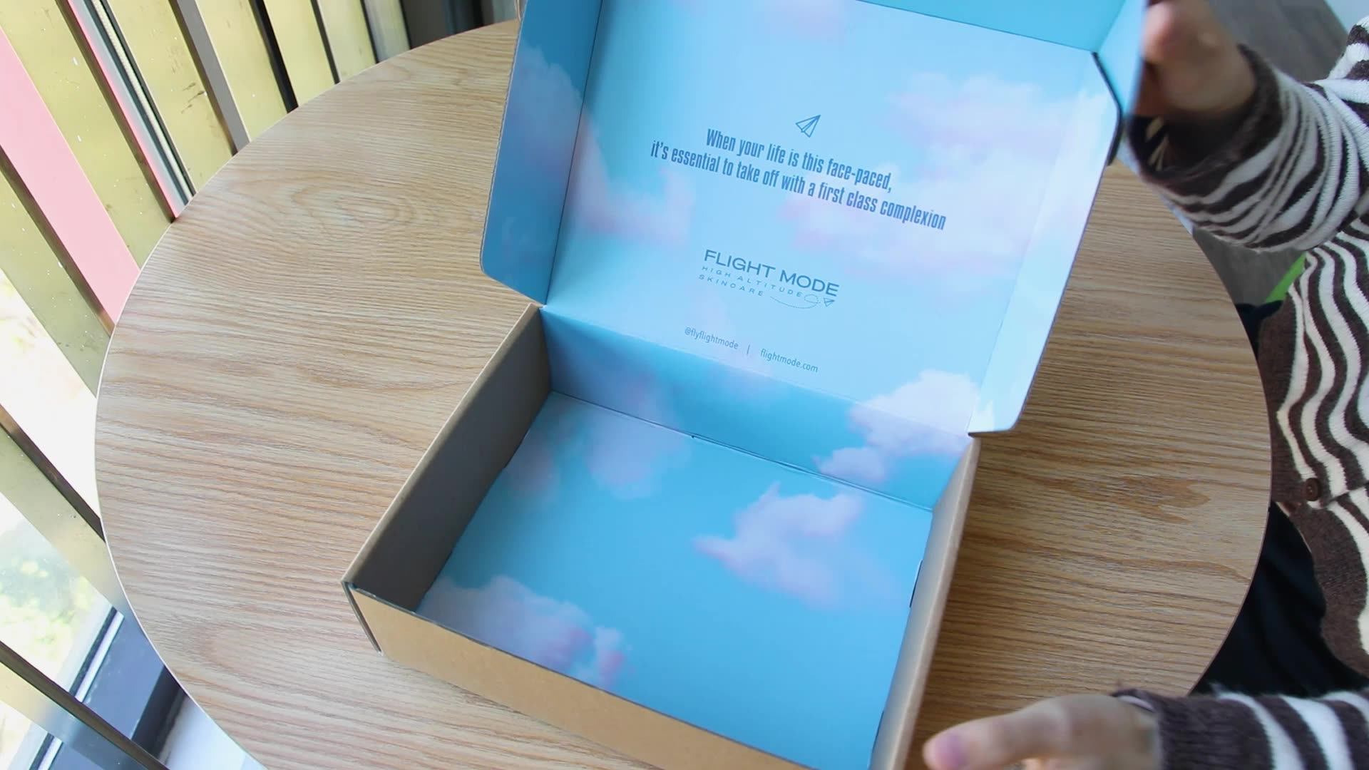 Moving Box Customized Hard Duty Carton Clothing Box Packaging Clothes ...