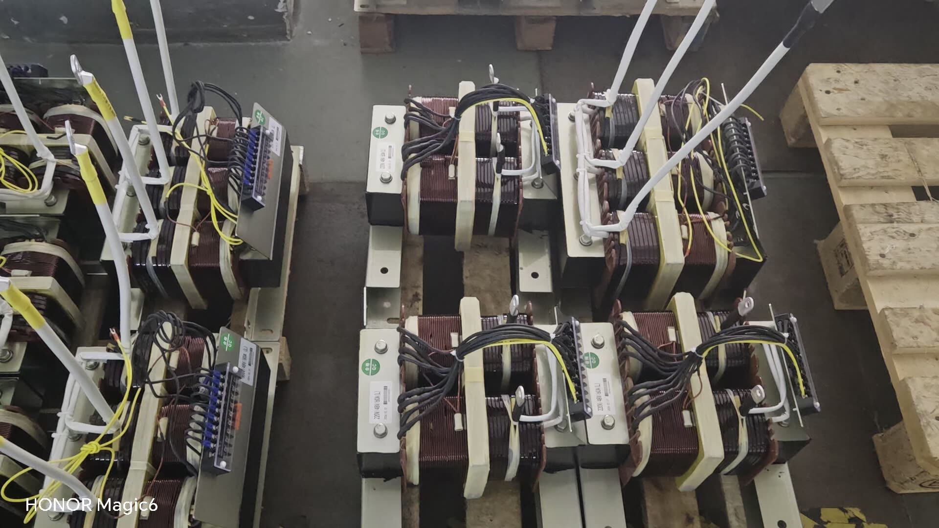 Customized Power Single And Three Phase 1-1000kva Dry Type Transformer ...