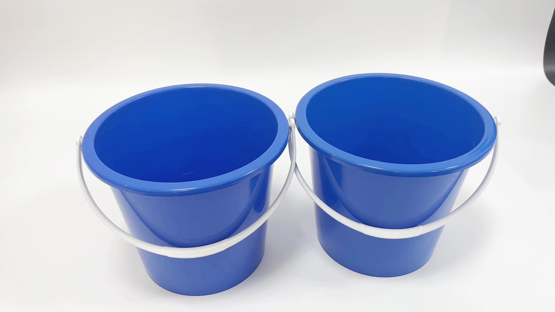 Wholesale 10l Customized Outdoor Multipurpose Spout Pail Bath Bucket ...