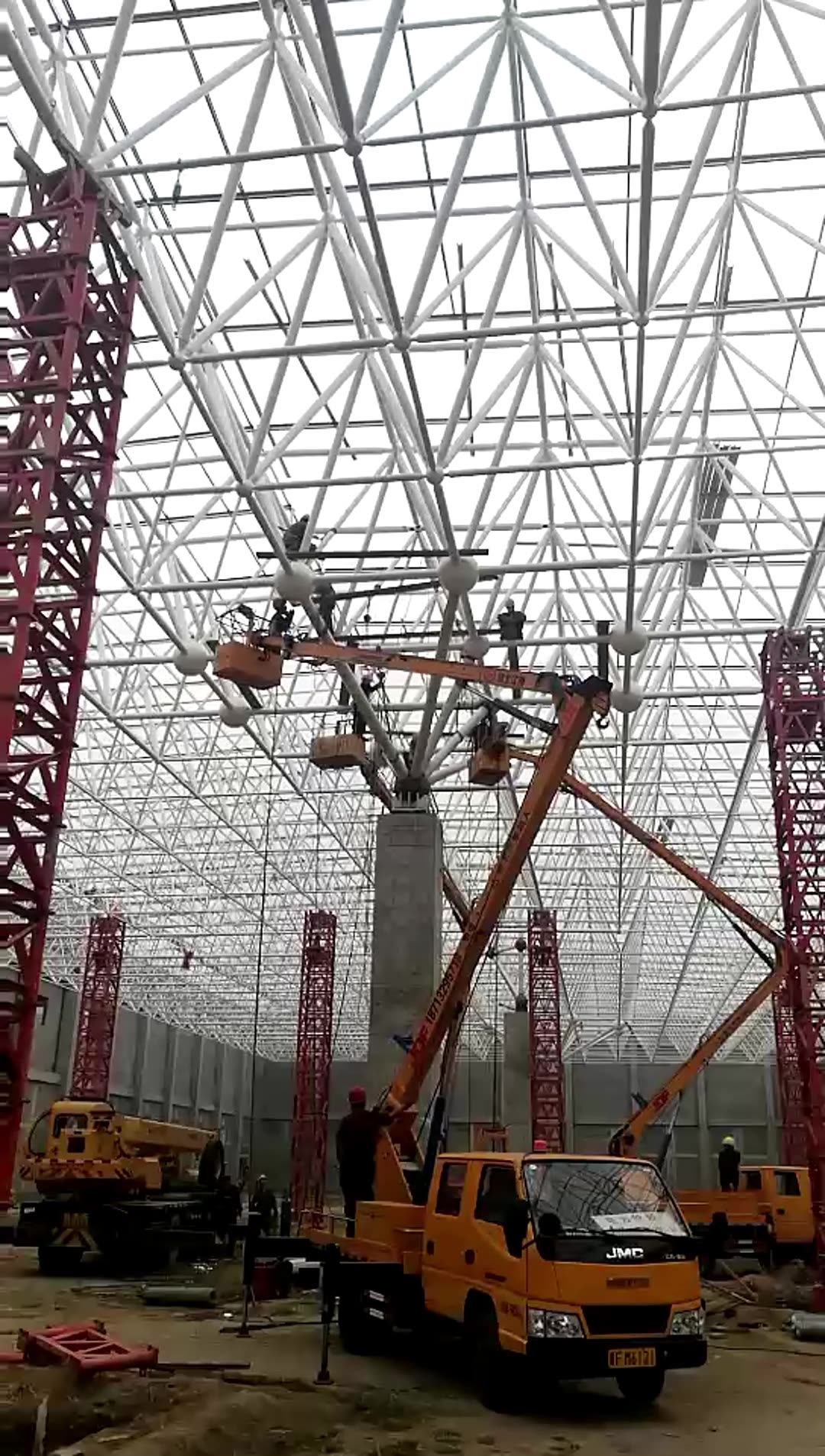 Prefabricated Steel Structure Metal Pedestrian Bridge Steel Structure ...