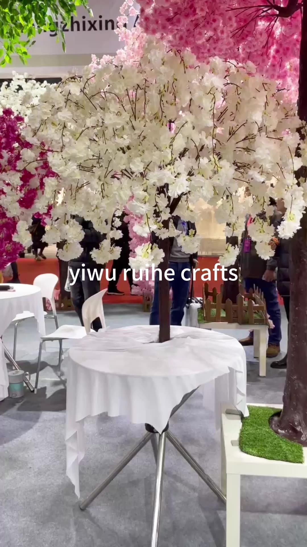 Event Center Wedding Deco Flowers Pampas Grass Bouquet Red Rose Tree ...