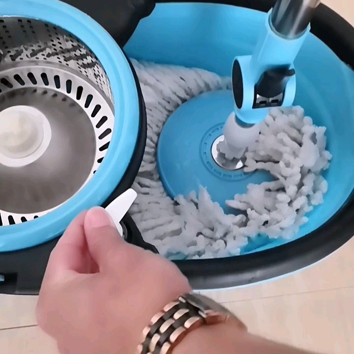 New Style Walkable Detachable Spin 360 Mop With Two Refill Heads - Buy ...