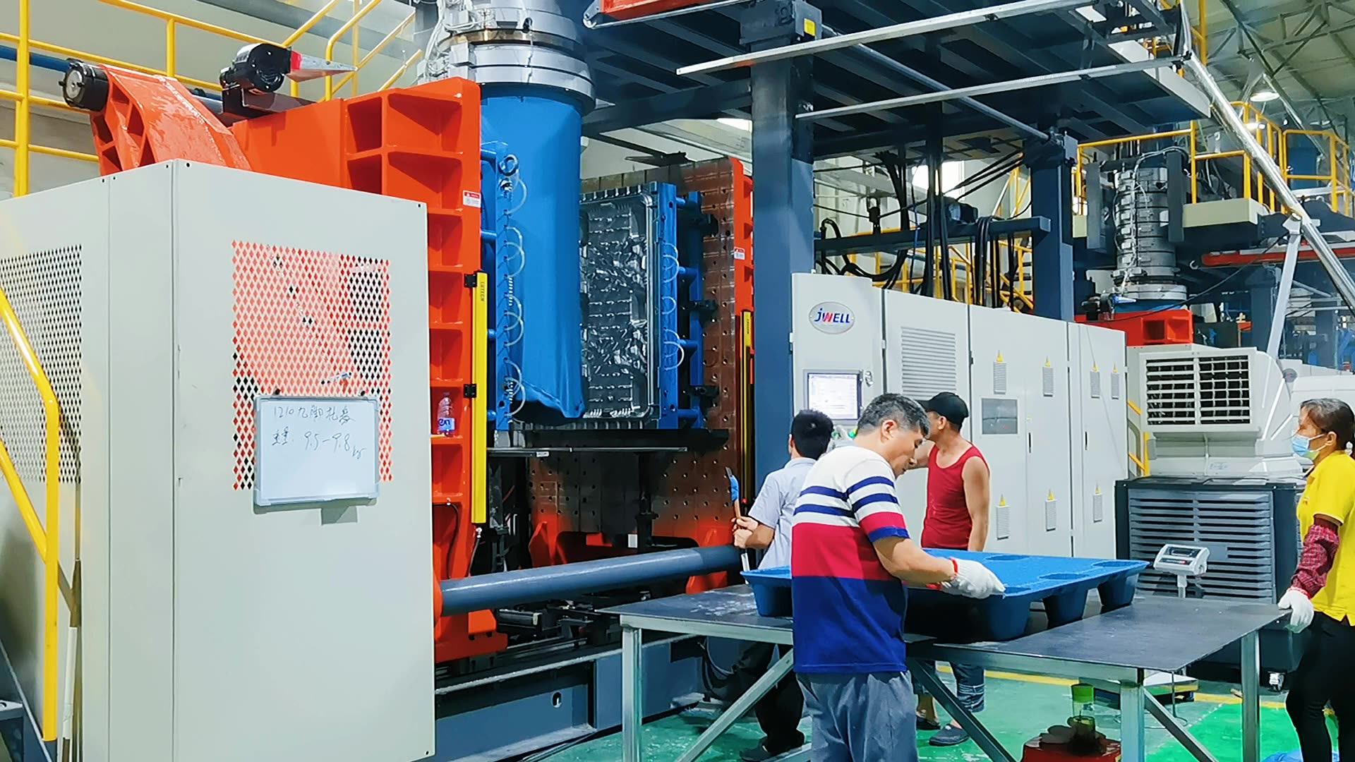 Jwell Machinery-blow Molding Machine-hdpe-tray-septic Tank-barricade ...