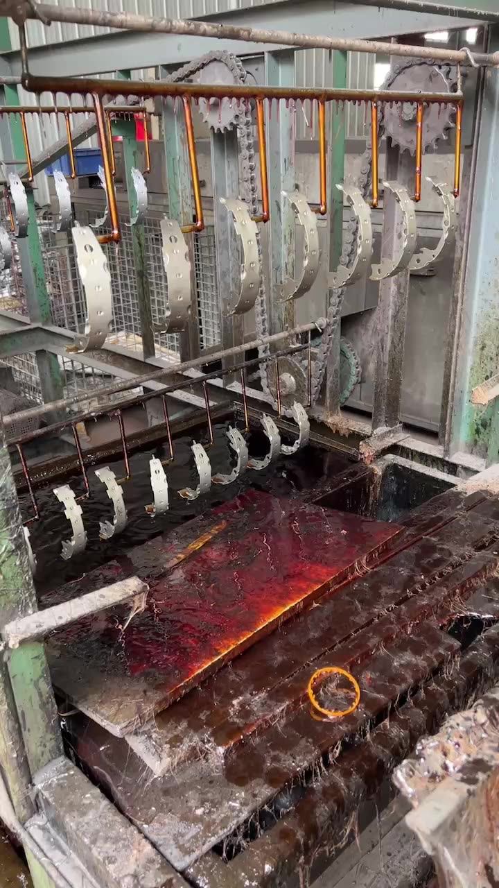 Rear Brake Drum Assy 58300-4f000 58400-4f000 For Hyundai H100 Porter ...