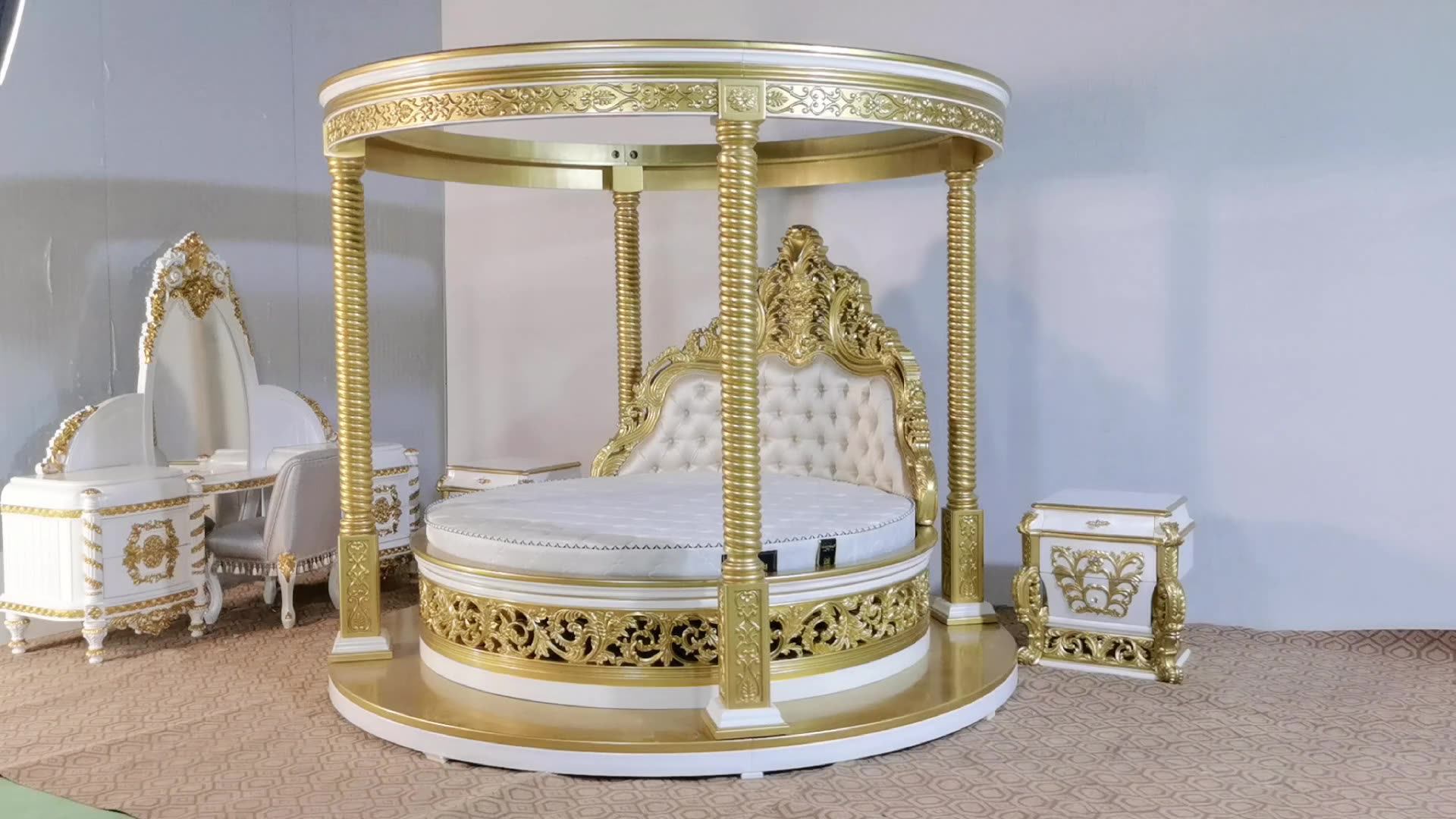 European Ialian Round Bed Solid Wood Antique Hand Carved Wooden Beds ...