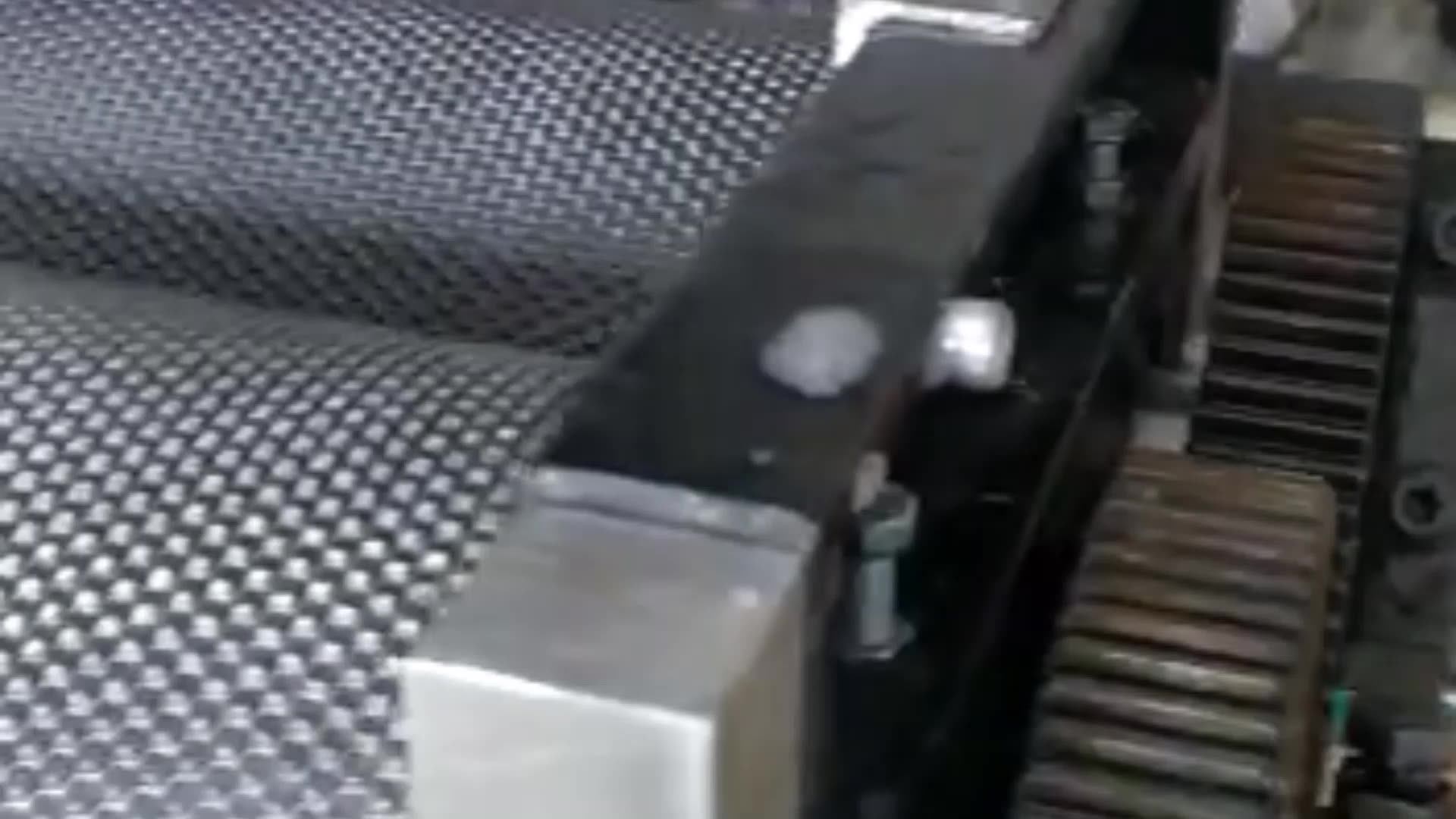 Beeswax Foundation Machine Fully Automatic With Cooler And Wax Melter ...