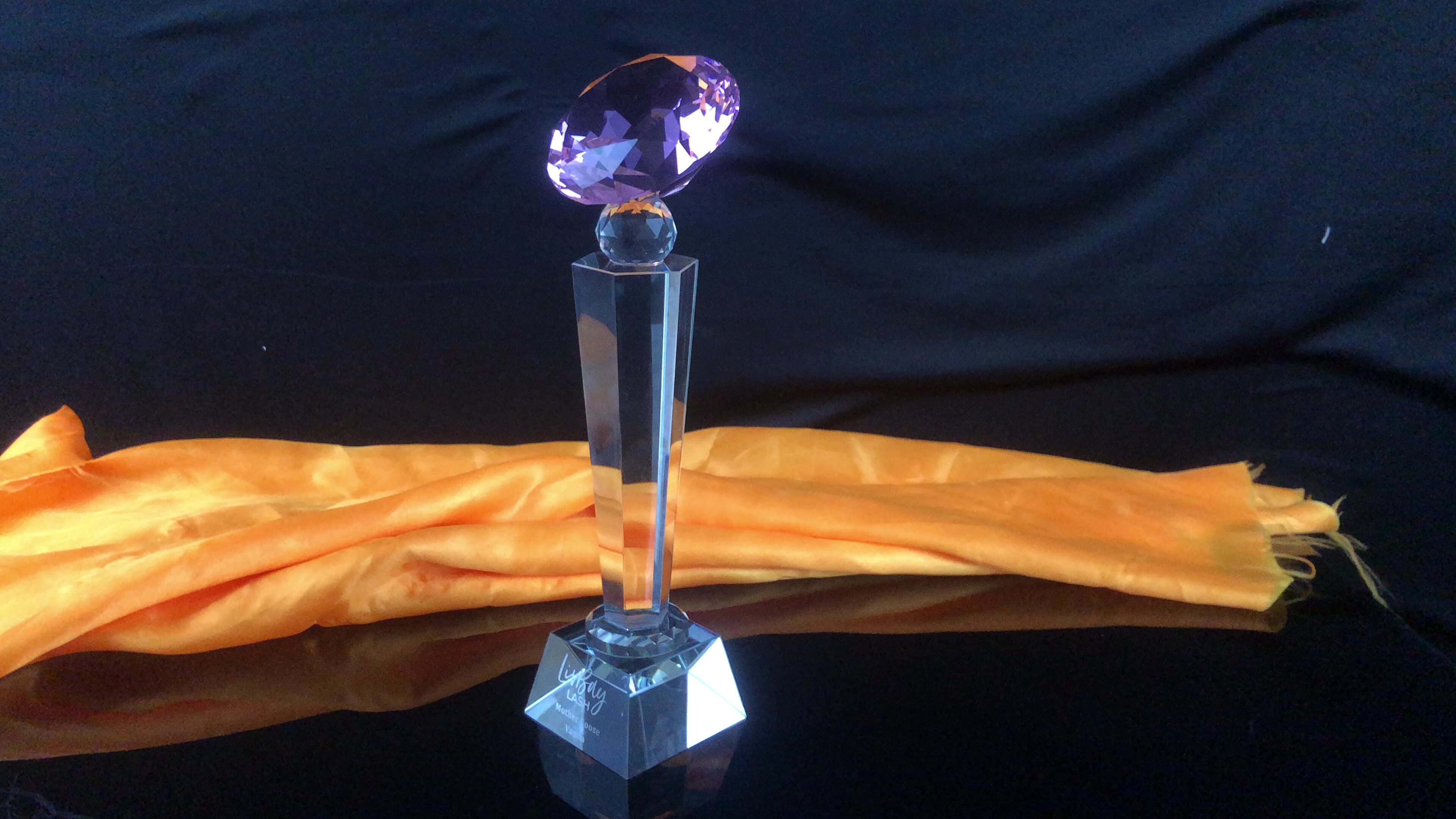Pink Diamond Crystal Award Trophy Mh-j0784 - Buy Crystal Awards,Crystal ...