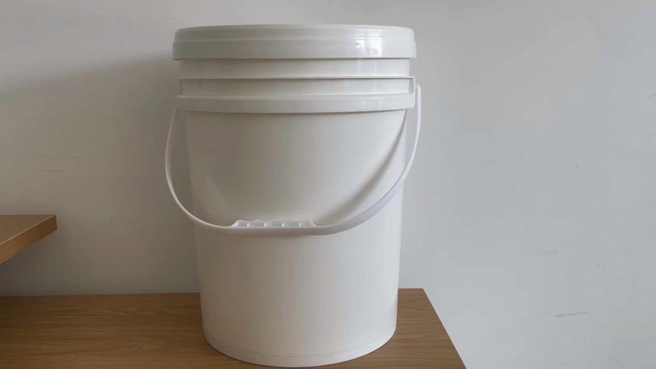 High Quality 2 Gallon Buckets 5 Gallon Plastic Buckets Pail Durable ...