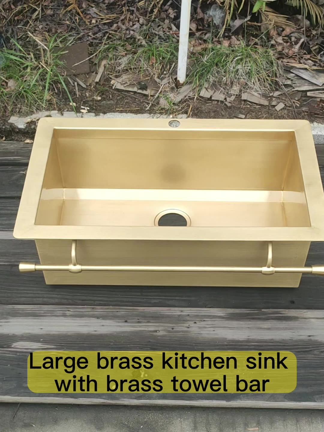 Customized 76cm Classic Design Rectangular Metal Brass Golden Apron ...