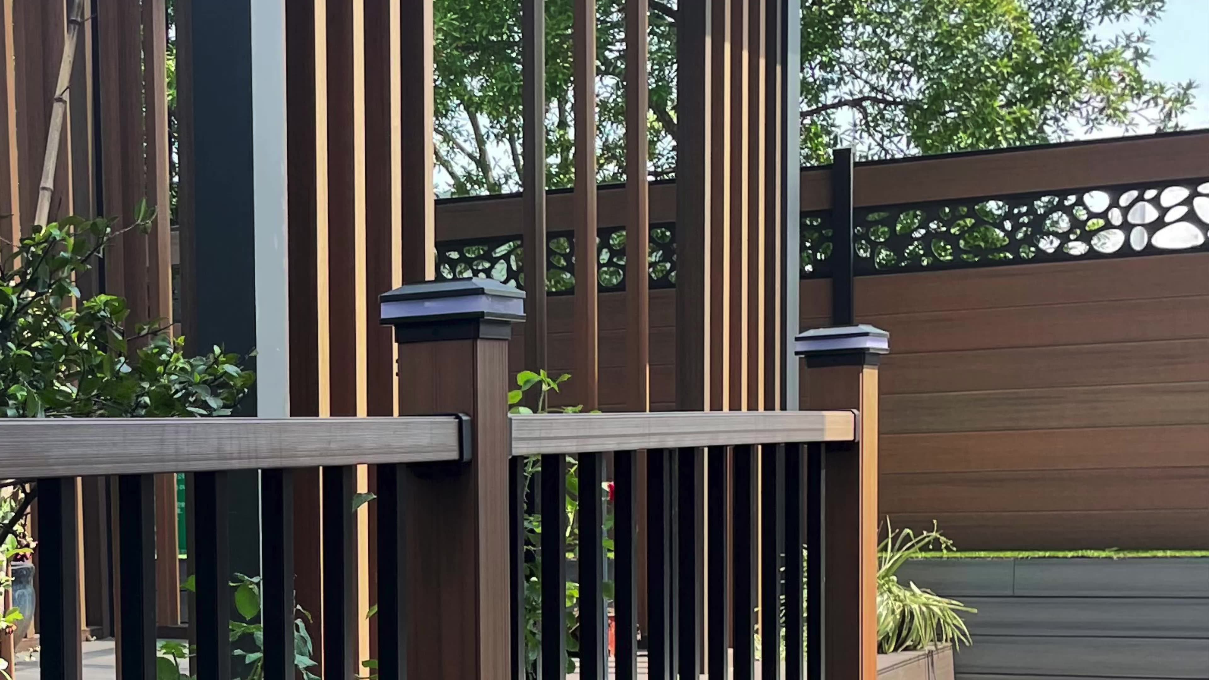 Eco-friendly Integrated Wpc Balustrade Outdoor Garden Porch Stair Deck ...