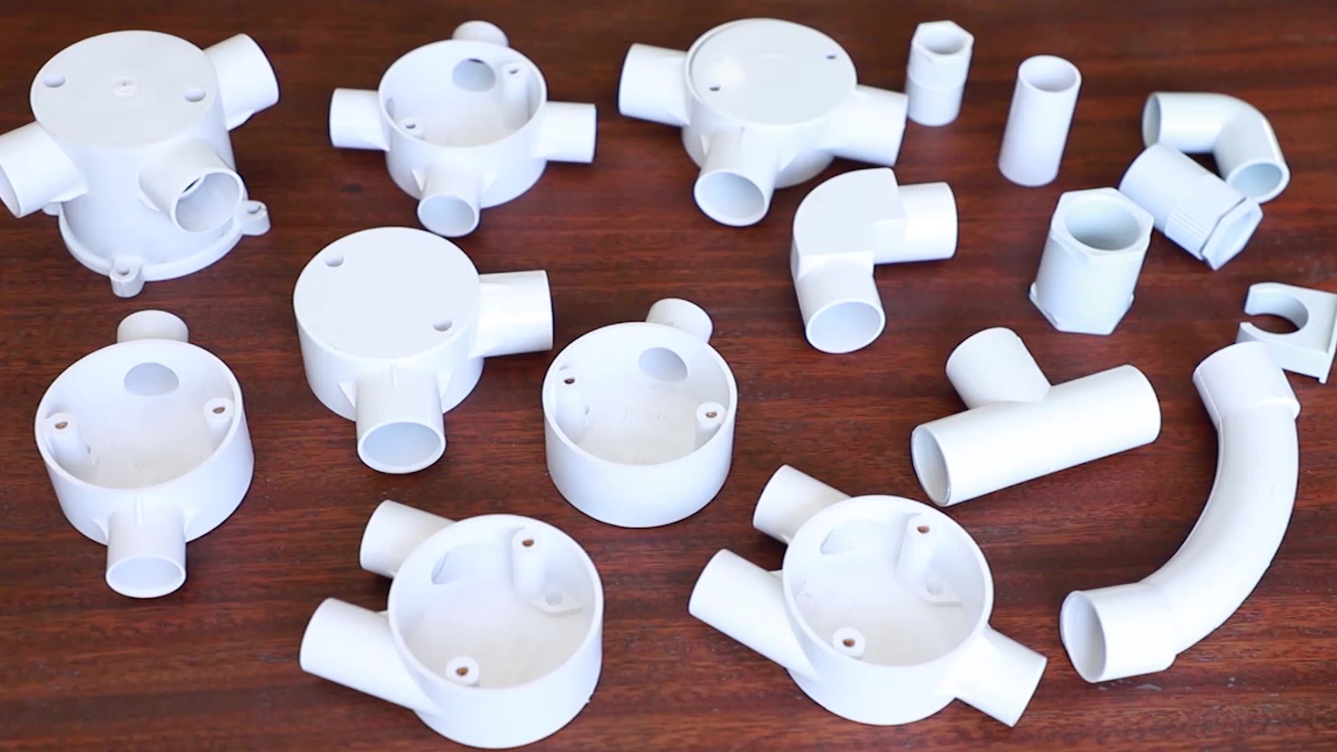 Electrical Pvc Pipes Fittings Cable Connector For 2.5mm 4mm 6mm 10mm Pv ...